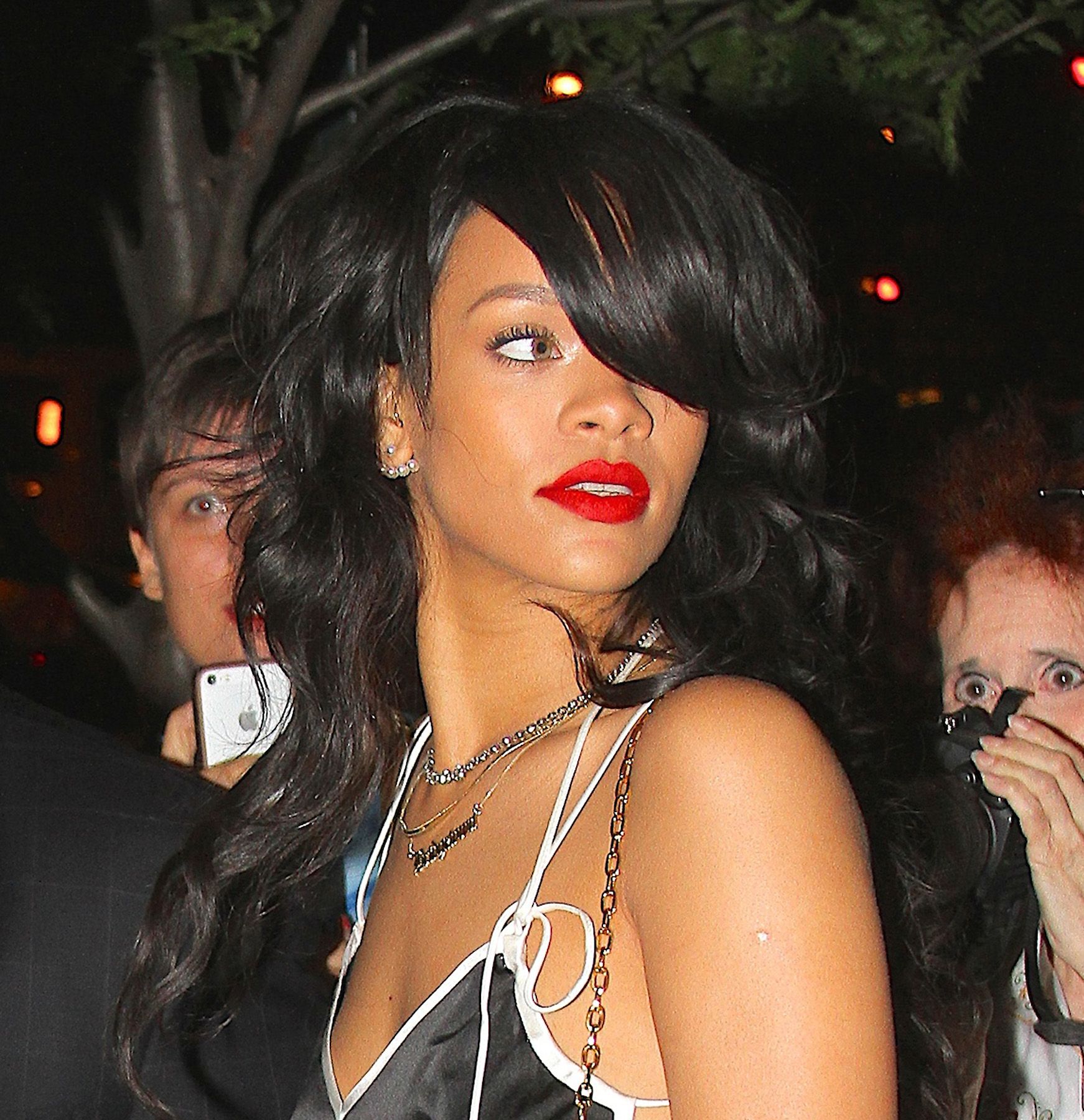 Rihanna - RiRi - Image 2 from Top 10 Beauty Looks of the Week: Remy Ma ...