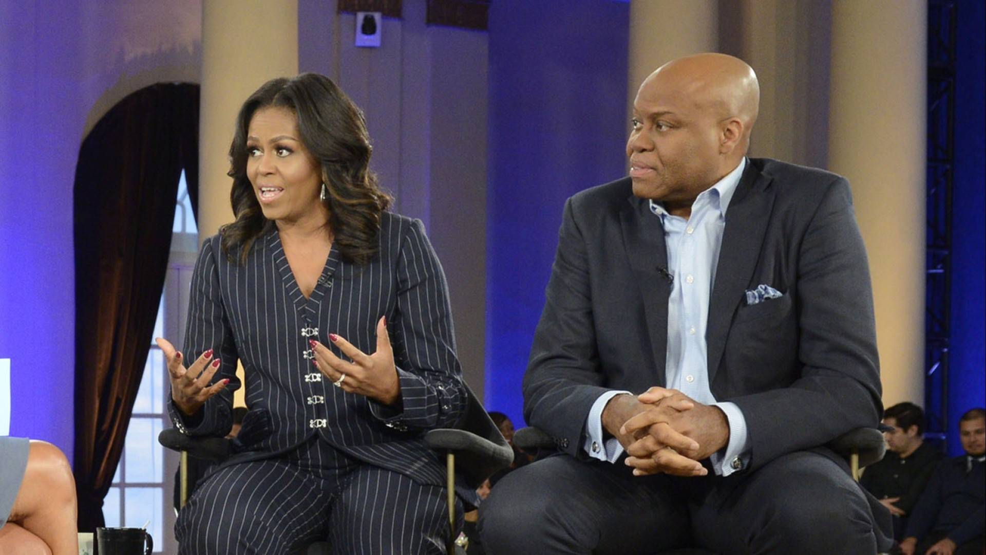 Michelle Obama's Brother, Sister-In-Law Sue Milwaukee School For Racial ...