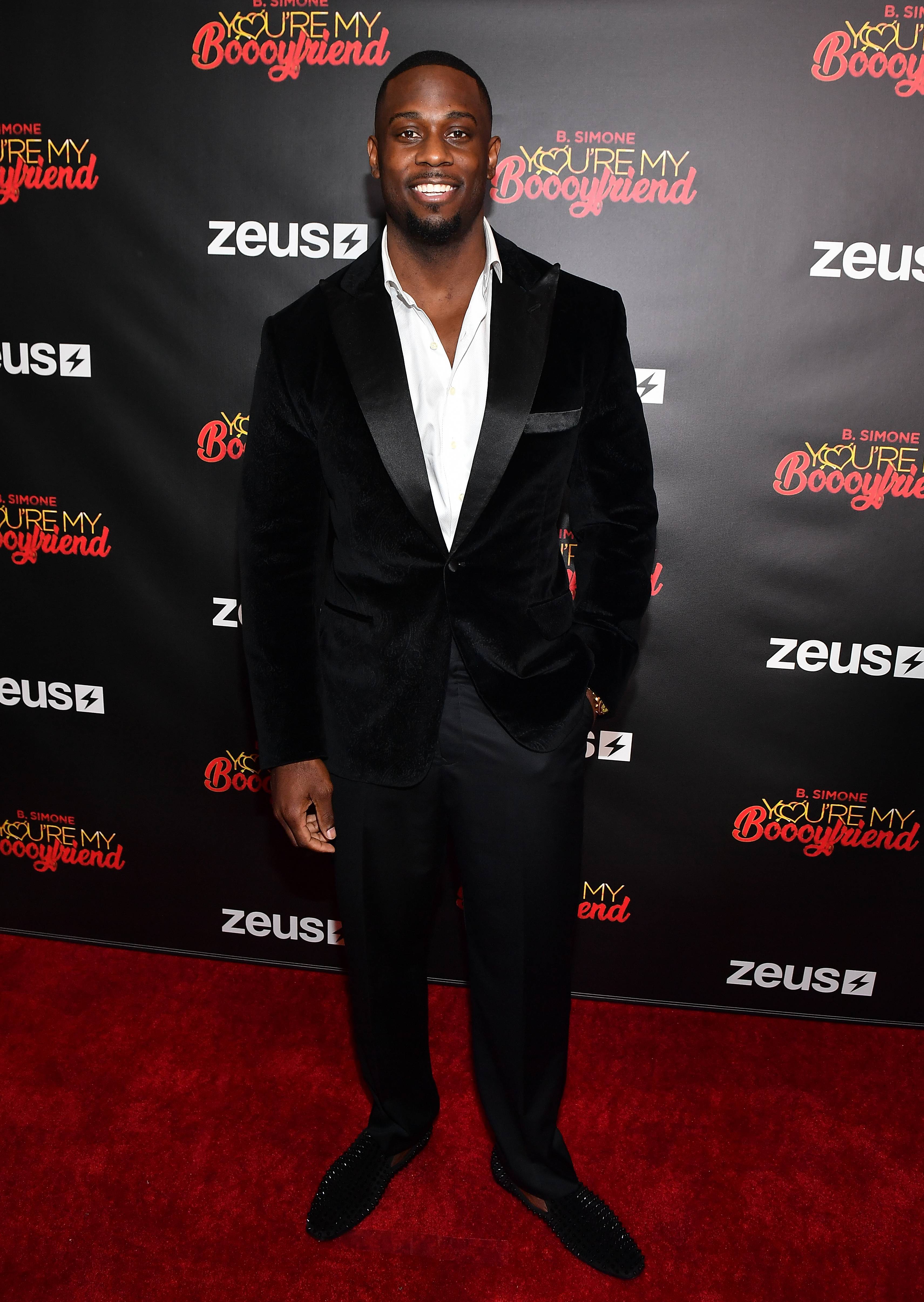Relationship Guru Derrick Jaxn Admits To Extramarital Affair | News | BET
