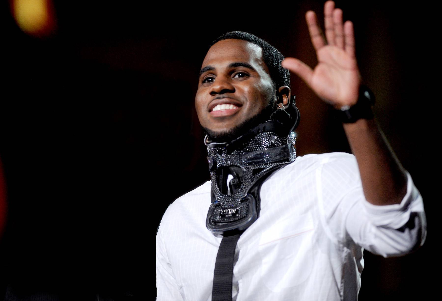 Jason Derulo Records New Album While Recovering From Fractured Neck ...