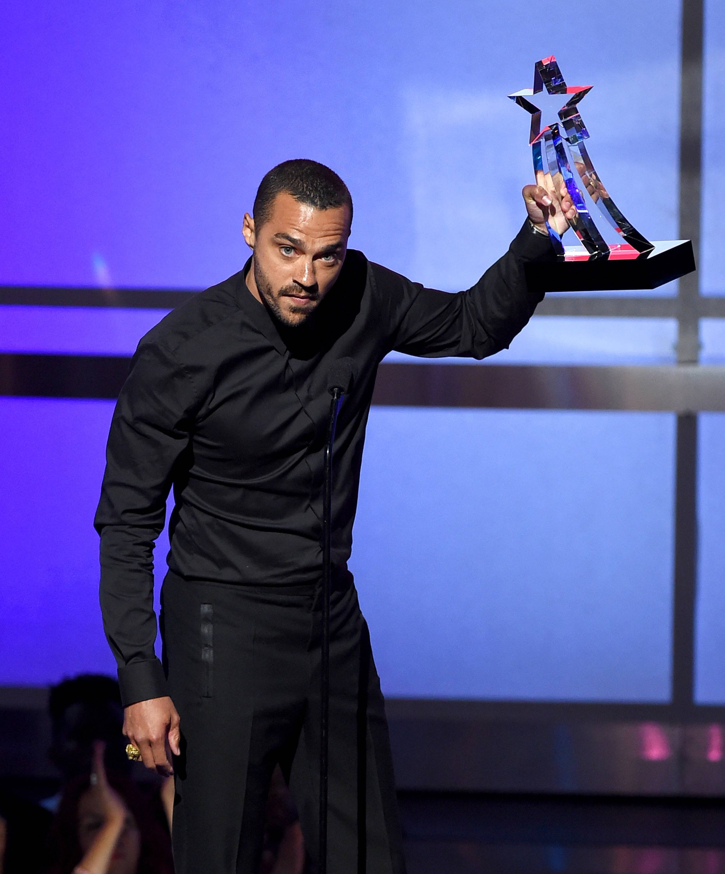 Jesse Williams - Born - Image 4 from Biracial Celebrities Who Proudly ...