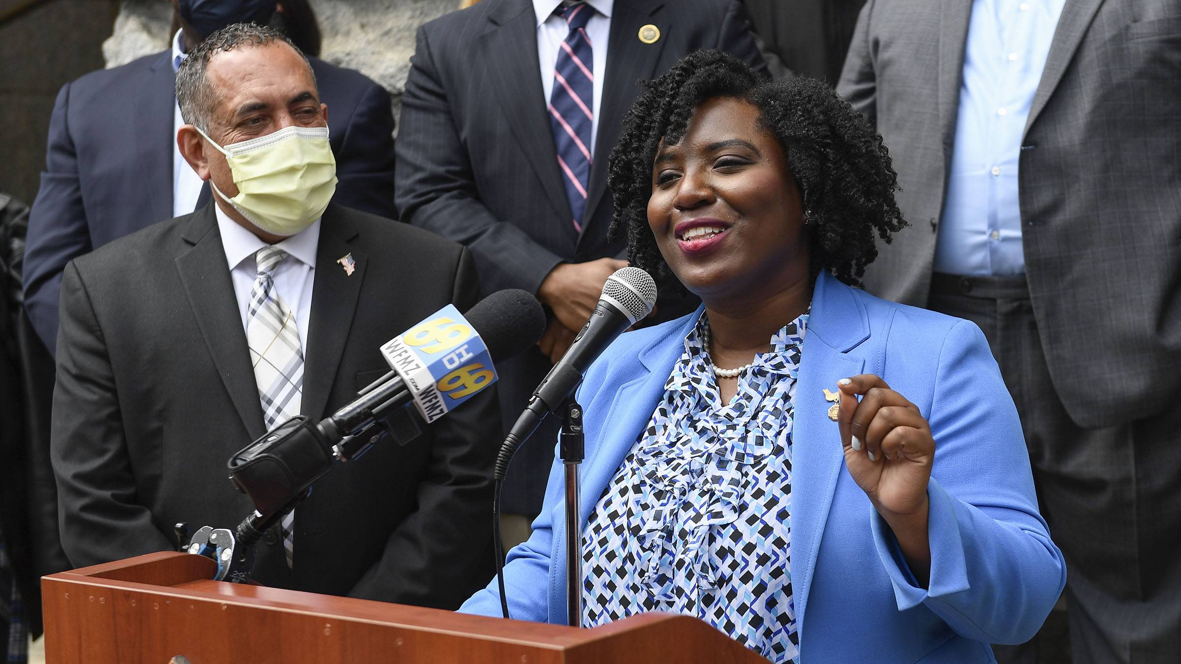 Pennsylvania House Elects Joanna McClinton As First Female Speaker ...