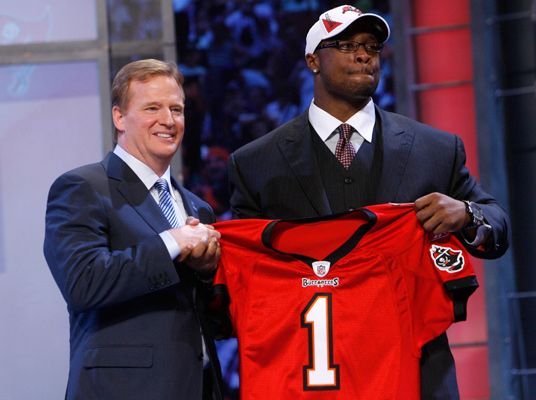 Gerald McCoy: Tampa Bay - Image 3 from 2010 NFL Draft: Top 15 Picks | BET