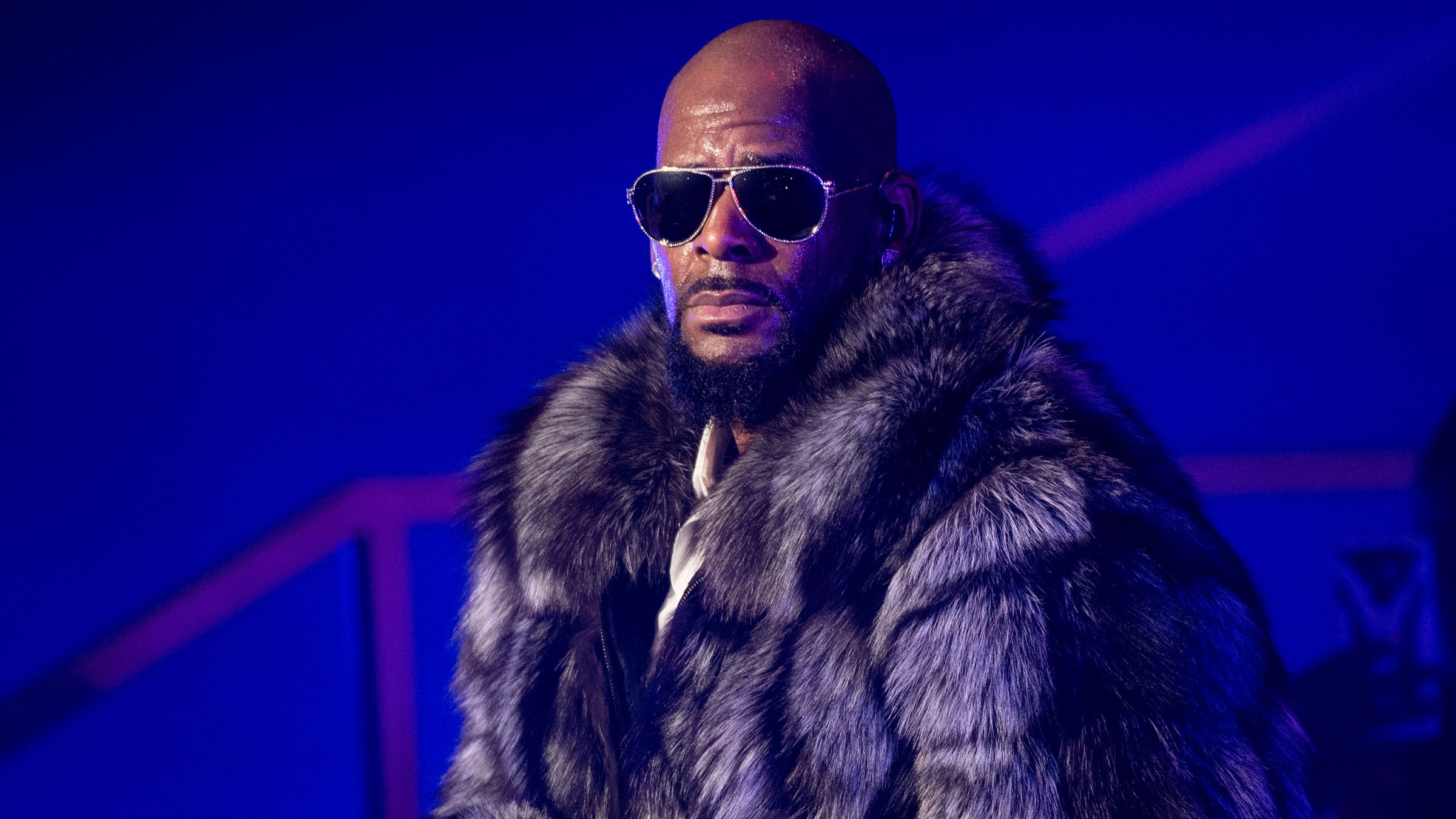 Here’s How R. Kelly Will Pay $4 Million To One Of His Victims | News | BET
