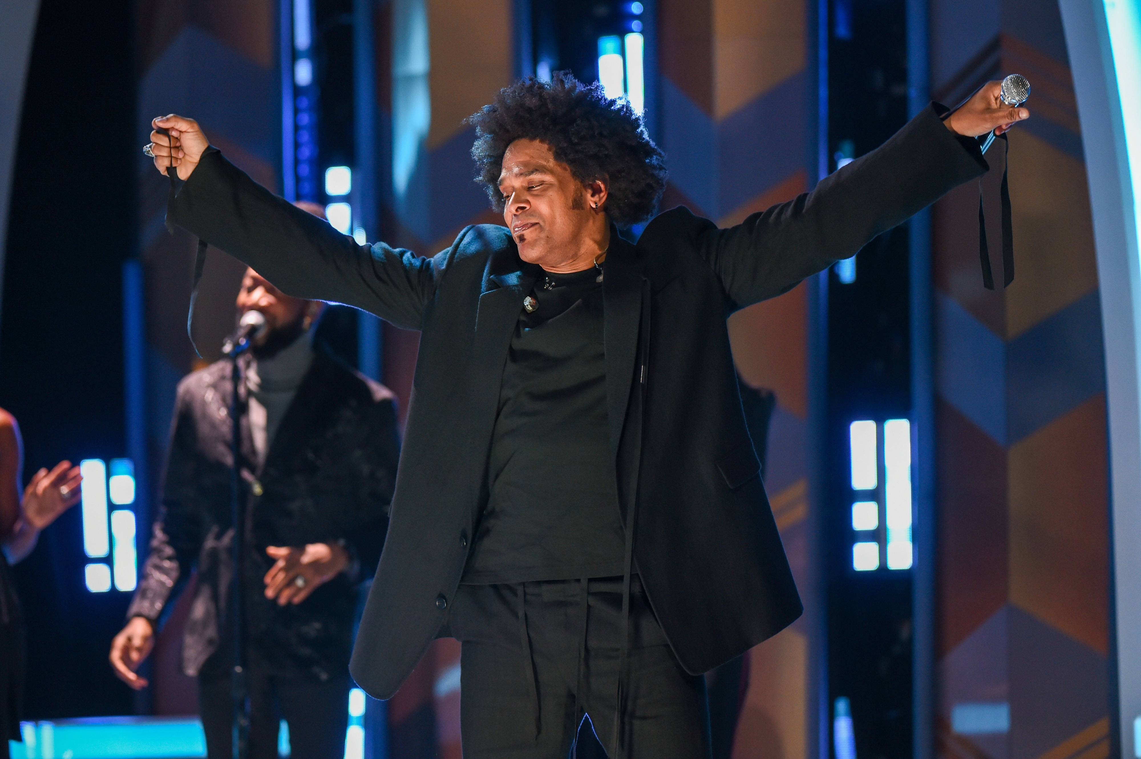 2021 Soul Train Awards: Our Favorite Moments From Maxwell’s Amazing ...