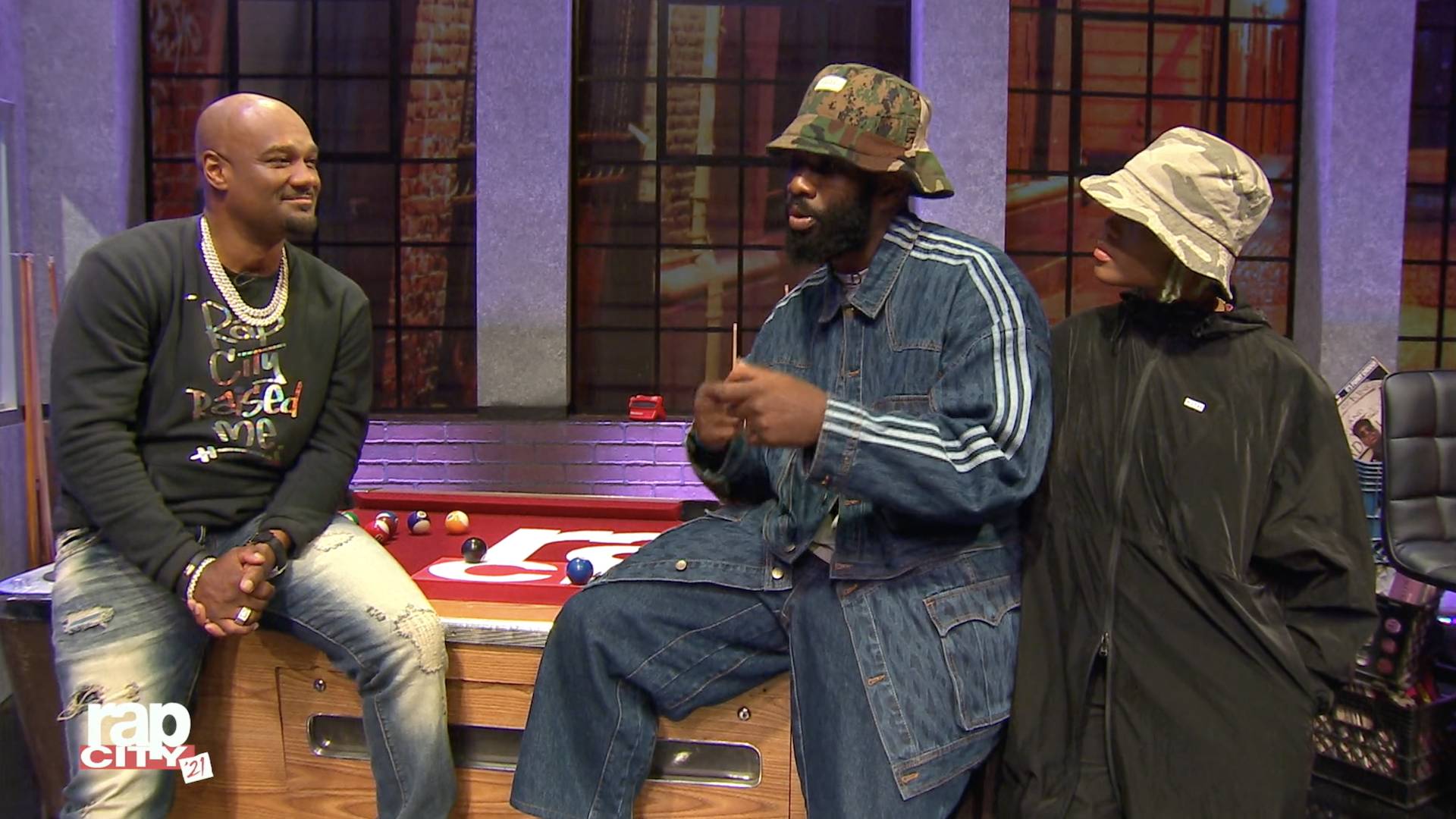 Tobe Nwigwe Celebrates an Iconic Moment - BET Hip Hop Awards 2021 ...