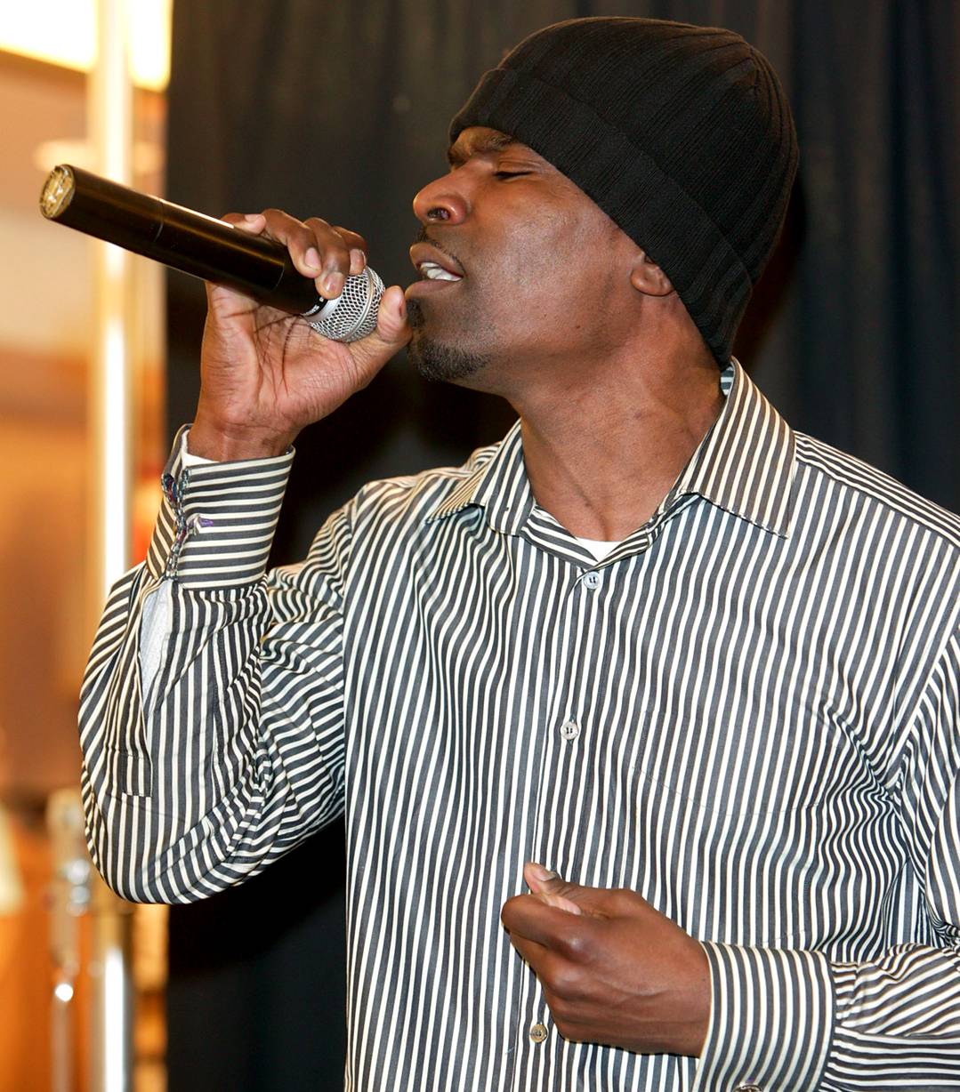 Glenn Lewis - The - Image 15 from O Canada!: Canadian Born Singers | BET