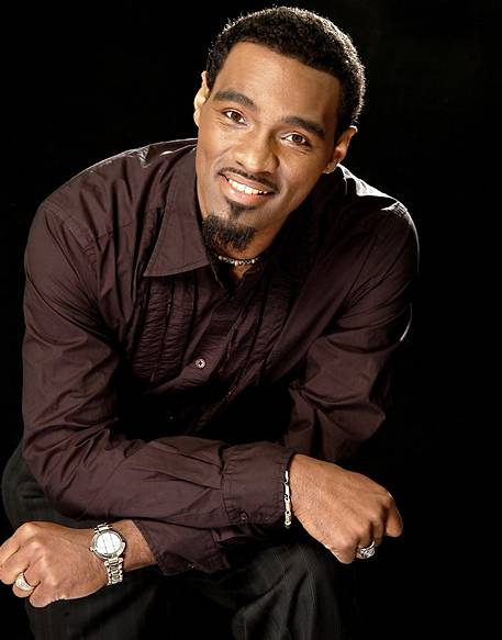 I Need Your Glory - Image 5 from Bobby Jones Gospel Welcomes Earnest ...
