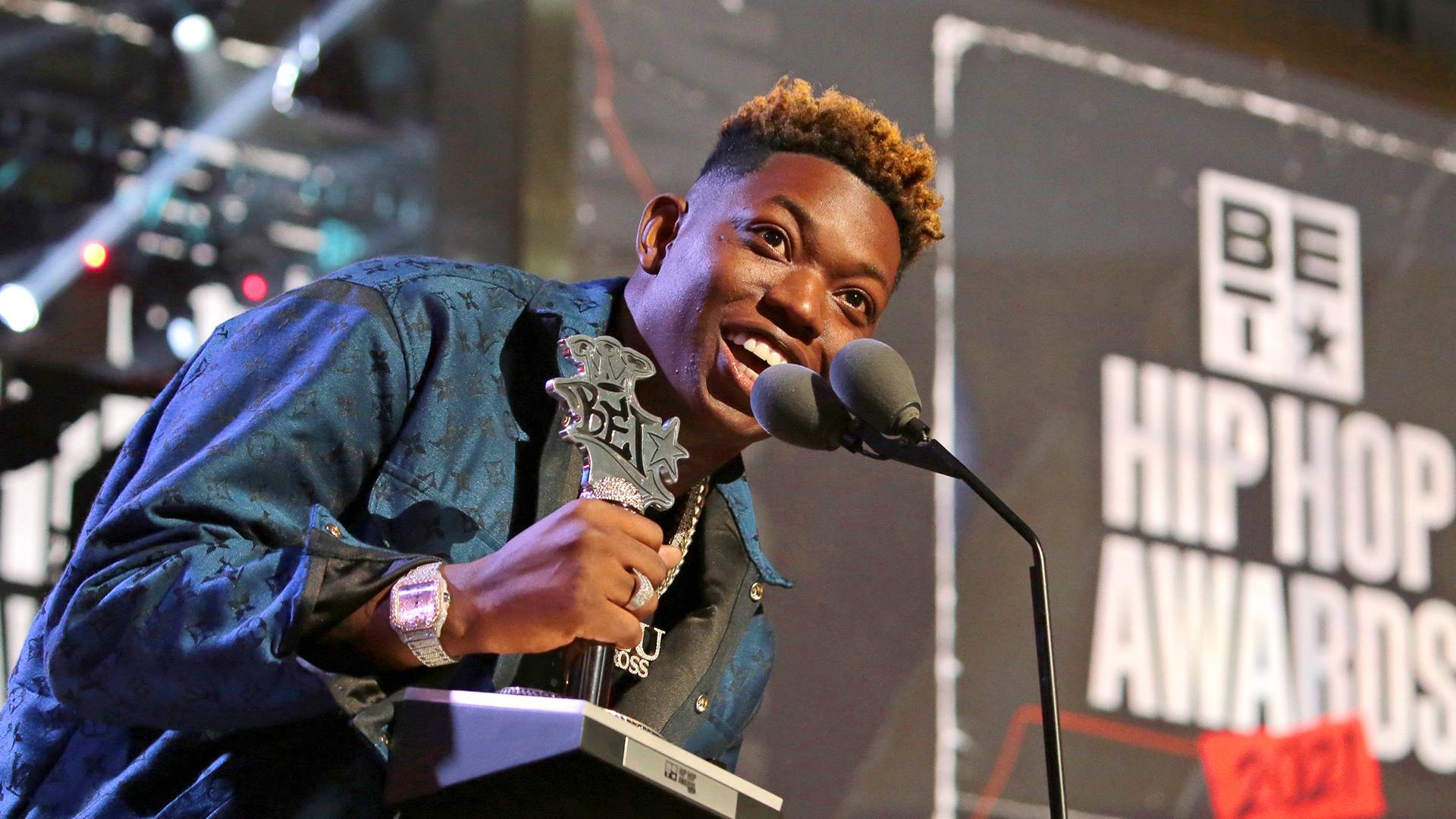 Rapper Yung Bleu - Image 3 from Highlights from the BET Hip Hop Awards ...