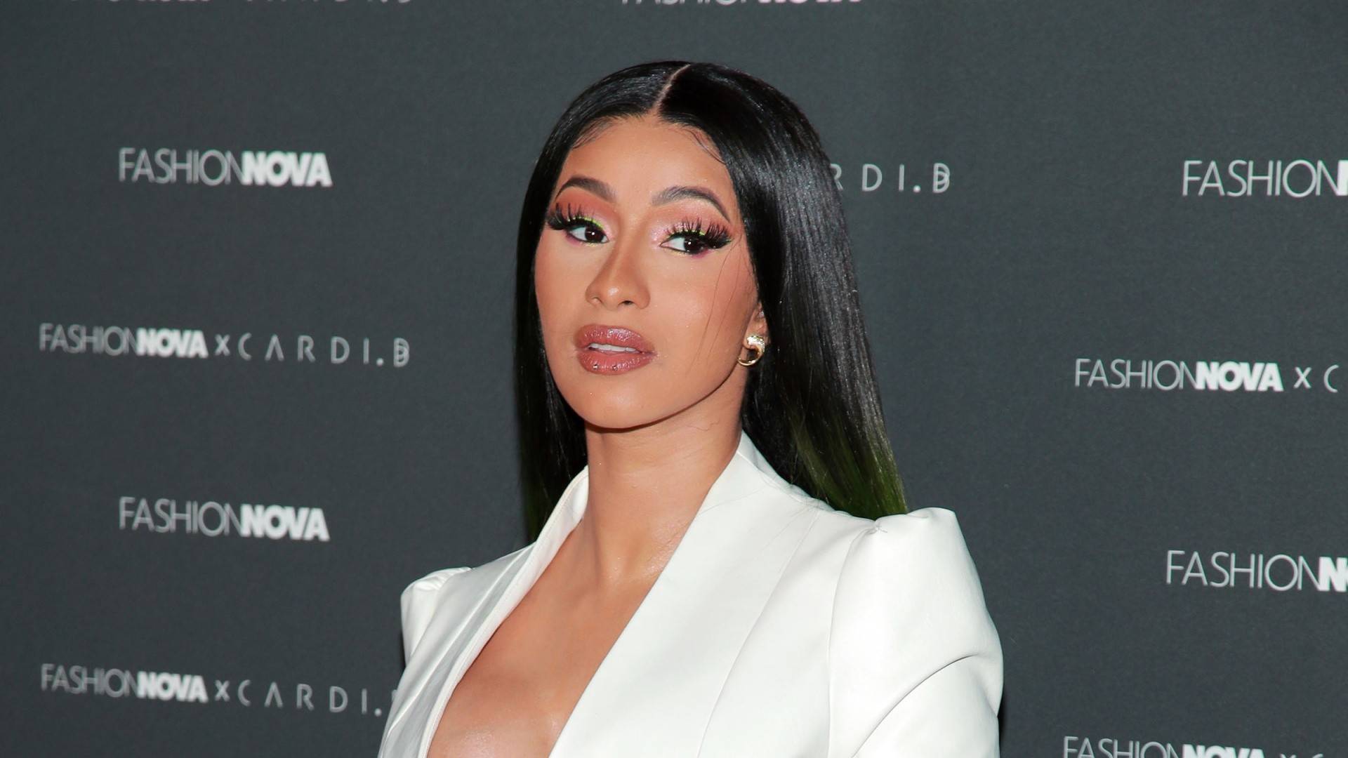 Cardi B Discovers YouTube Vlogger Tasha K Only Has $1083.02 In Her ...