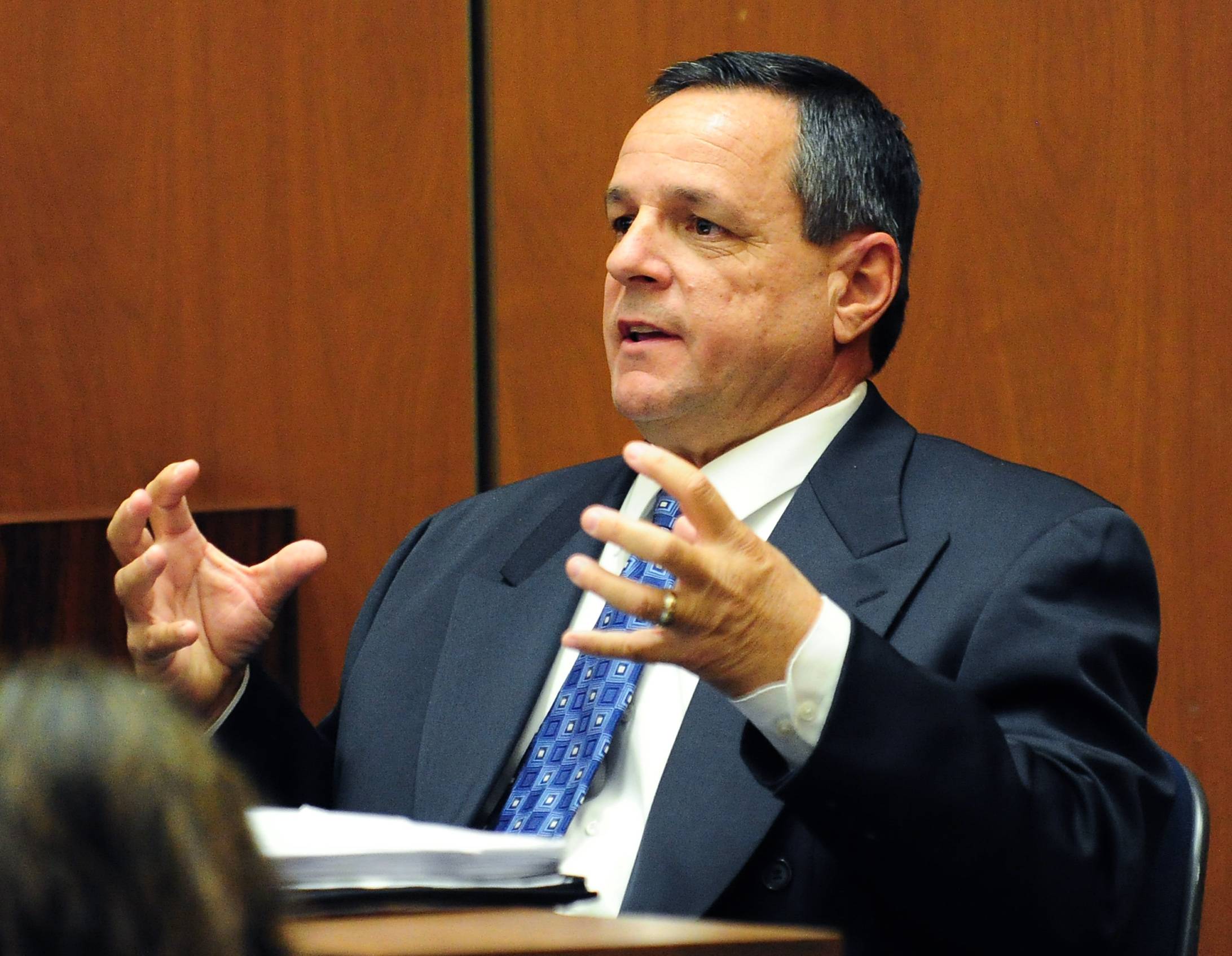 Detective Scott Smith \r - Image 24 from Meet the Players in the Dr ...