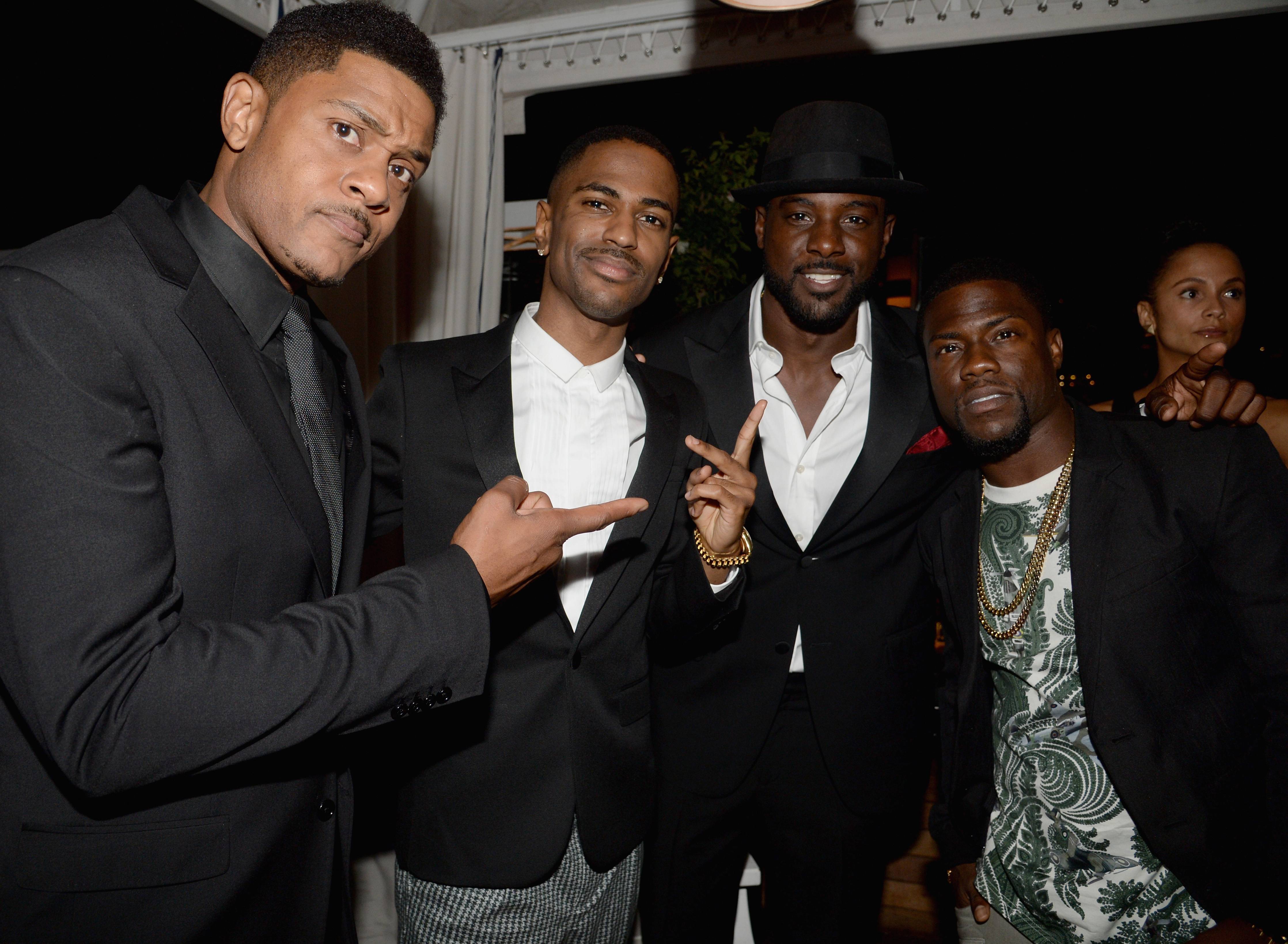 Gang's All Here - - Image 19 from Out and About: Beyoncé Shows Off Her ...