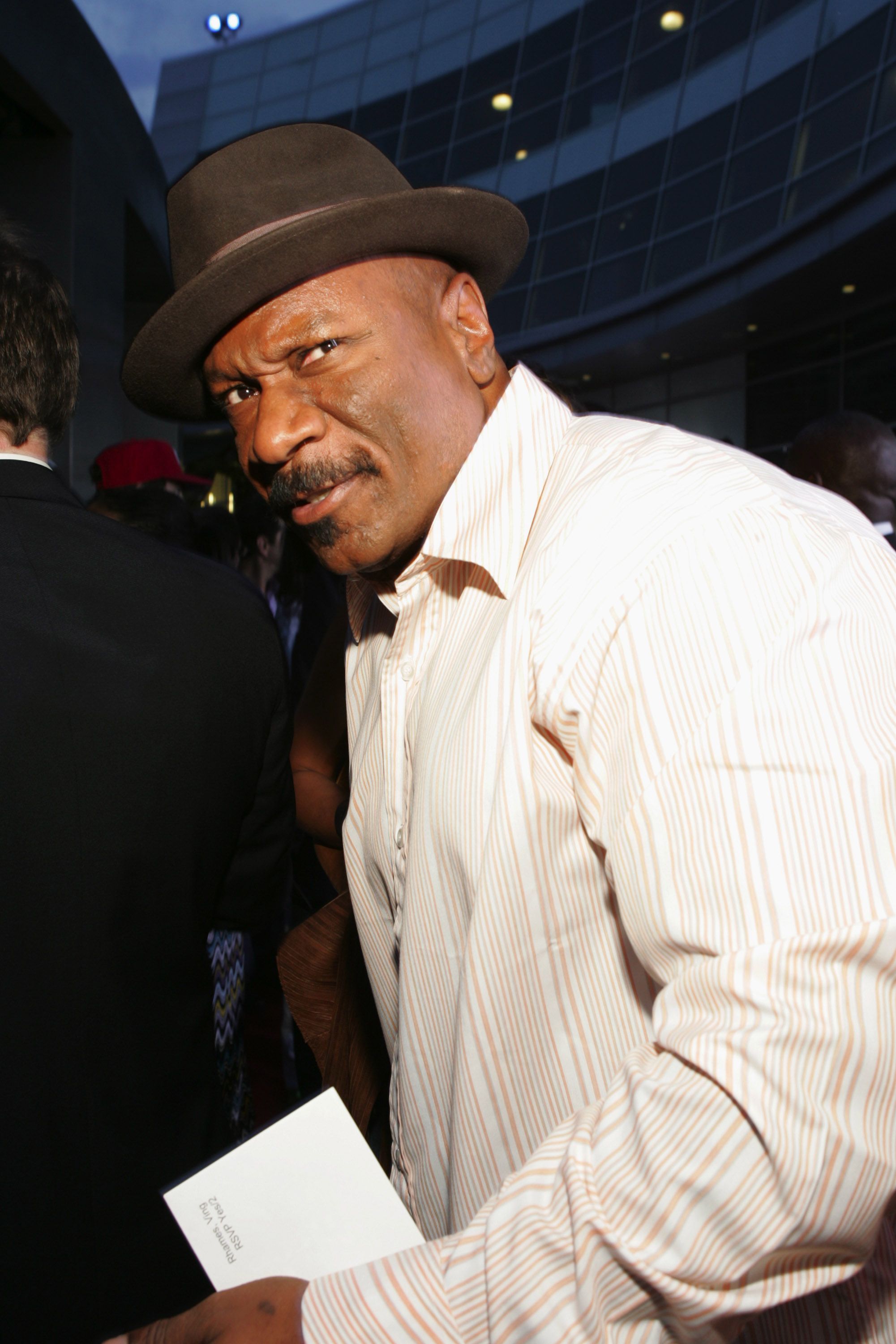 And Scene - Once - Image 1 from 23 Celebs Who Weren't Afraid to Play ...