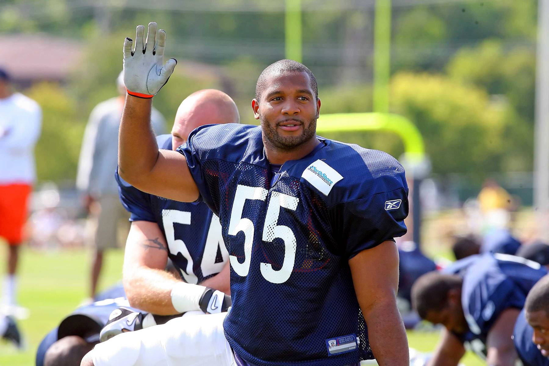 Chicago Bears Linebacker Lance Briggs Demands Trade | News | BET