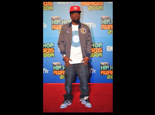 Wale - Wale repped - Image 18 from BET Hip-Hop Awards 2009 - Red Carpet ...