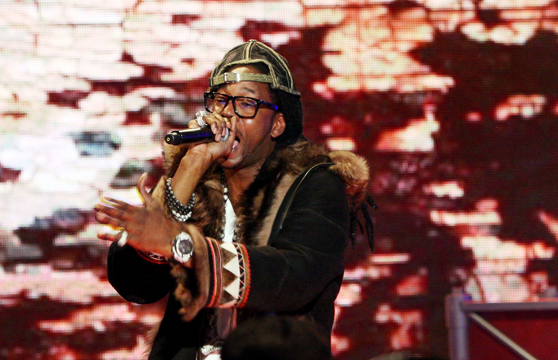 2 Chainz - 2 - Image 3 from Fresh Start: Musicians Who Turned Their ...