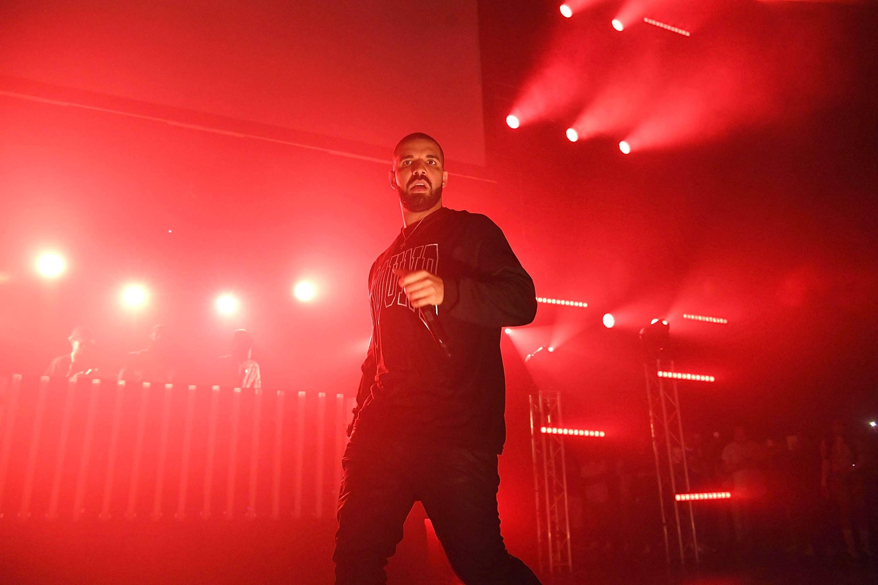 Here's What Will Happen If You Send Drake an Awkward Email | News | BET