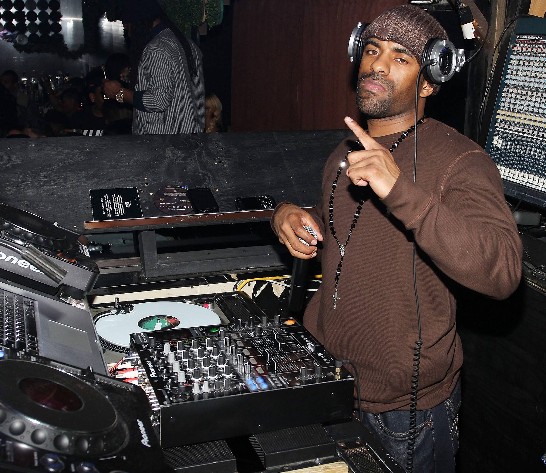 11. DJ Clue - - Image 40 from The 50 Most Influential DJs | BET