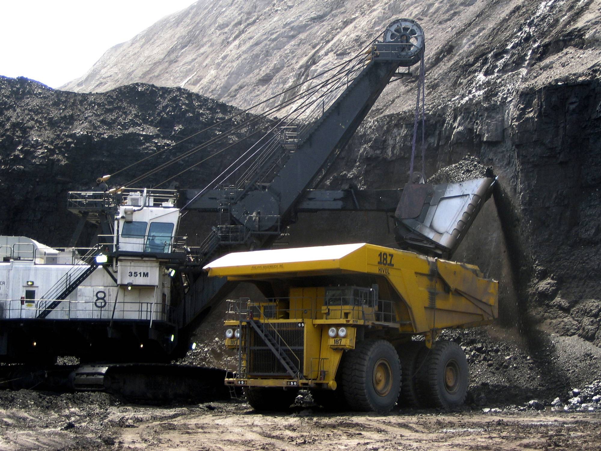 Kentucky Mine River View Coal Is Sued for Discrimination | News | BET