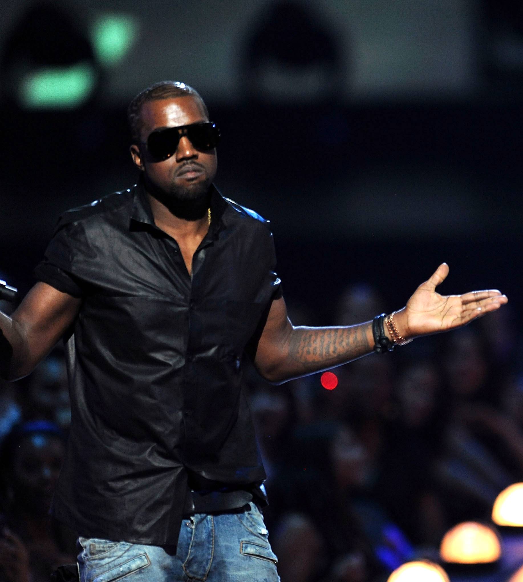 Practicing the "Kanye Shrug" - Image 6 from Here's How Kanye West ...