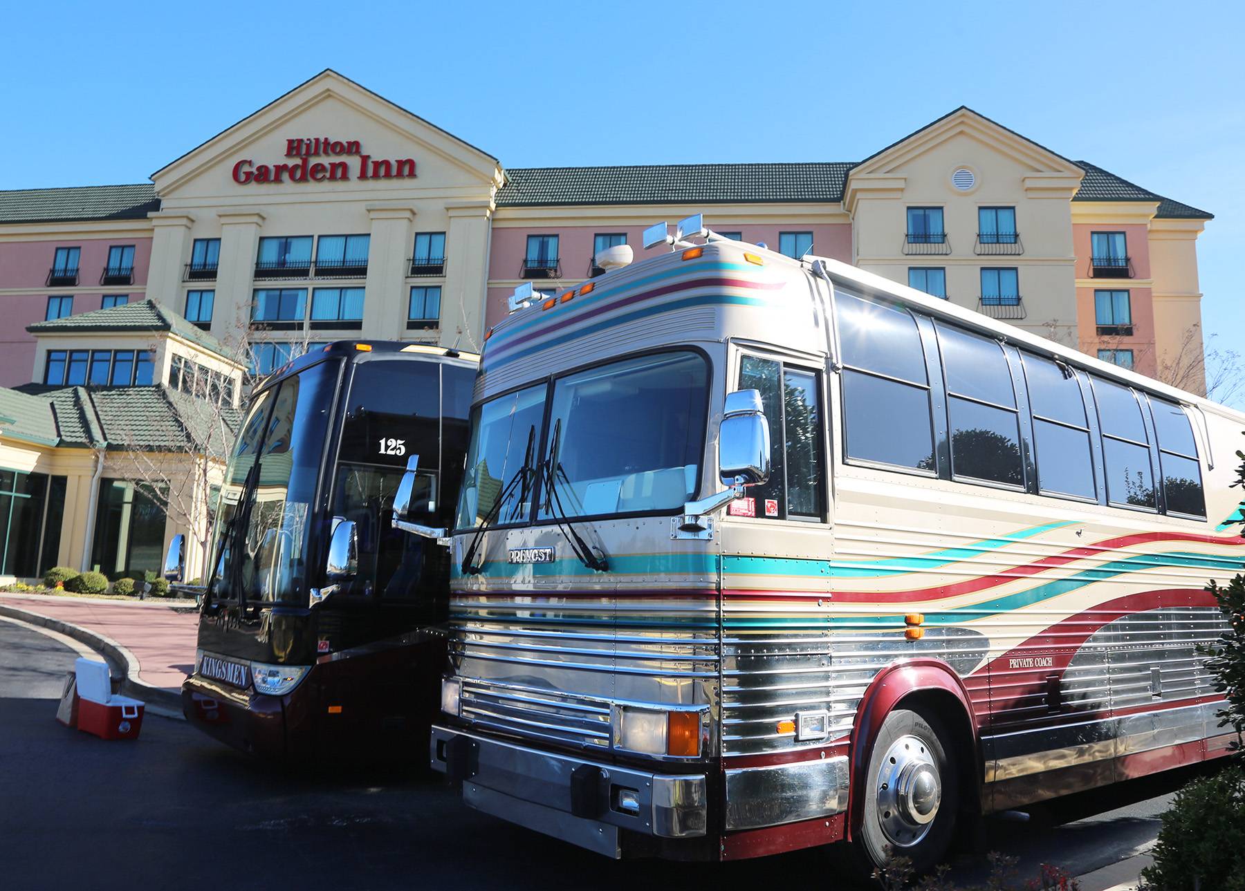The Celebrity Bus Ride - Image 1 from Inside the Celebrity Bus Ride to ...