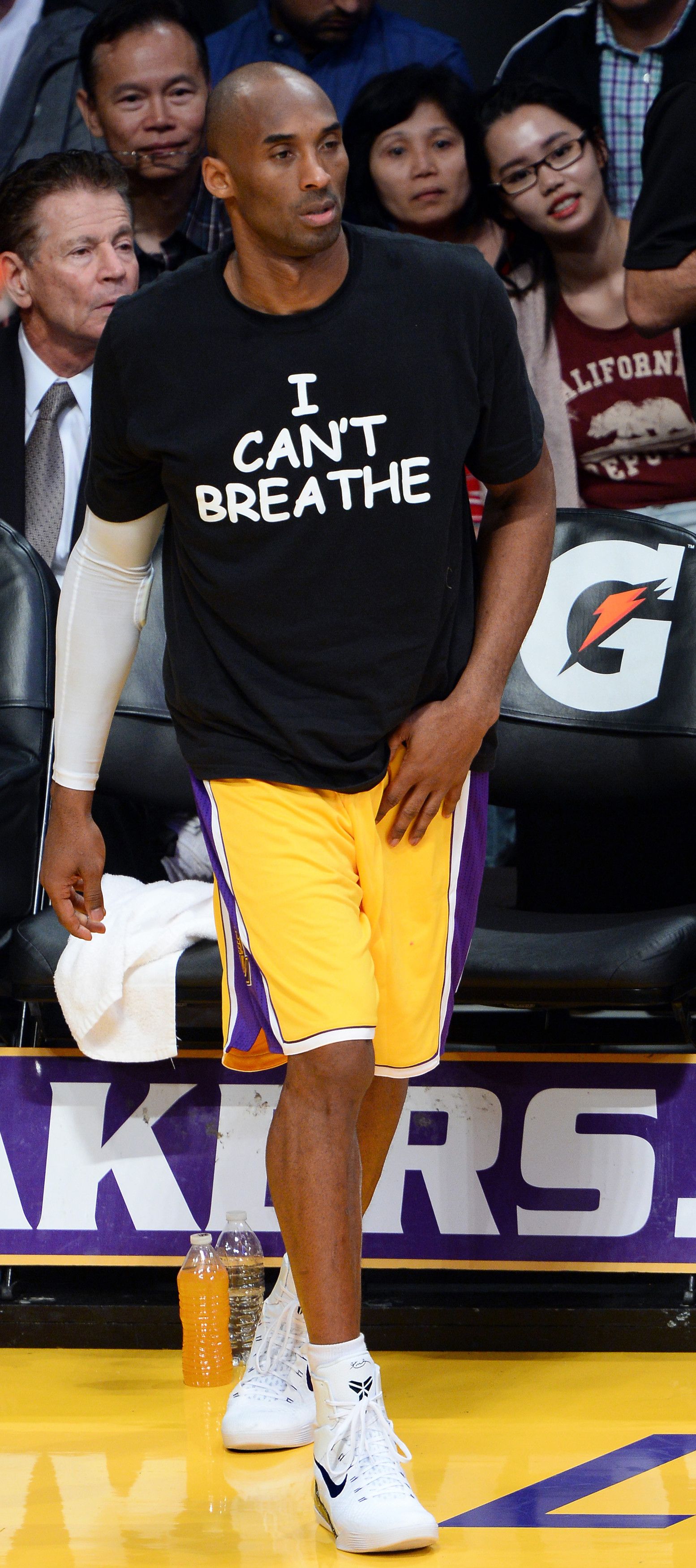 Kobe Bryant - Los - Image 8 from Athletes Support ‘I Can’t Breathe ...