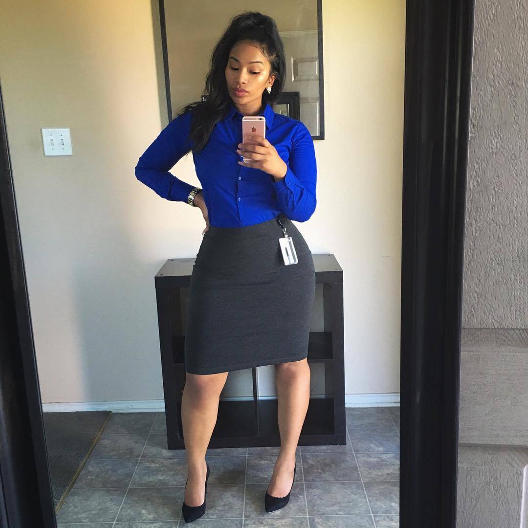 Look: Gail Golden Is the Hot Cyber Security Bae Everyone Is Talking ...