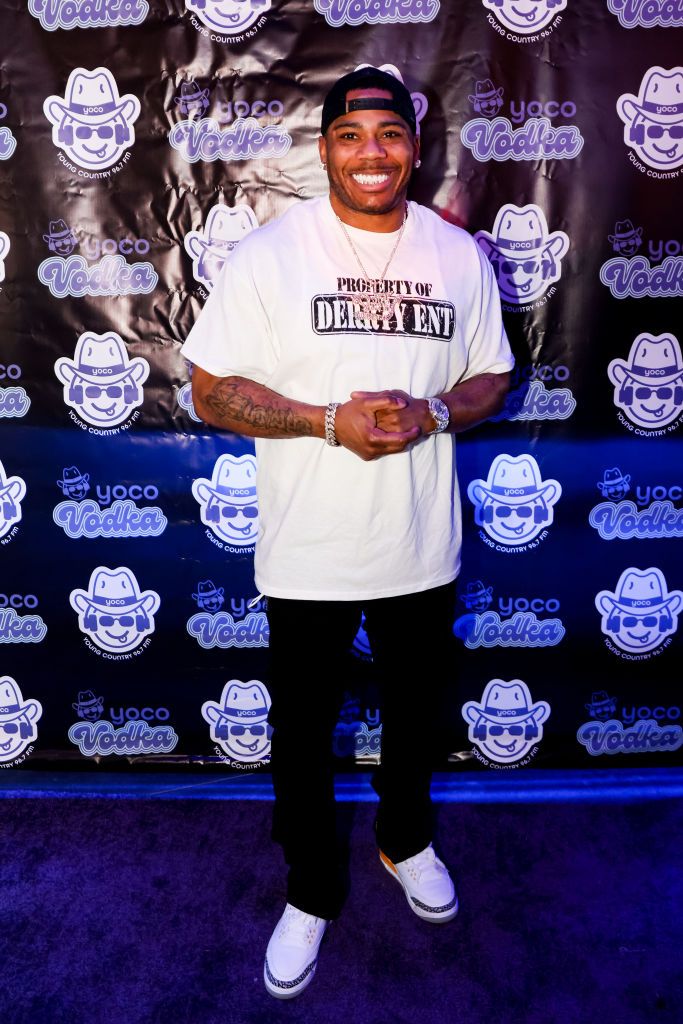 Nelly poses during his - Image 3 from Hip Hop Awards 2022: Nelly ...