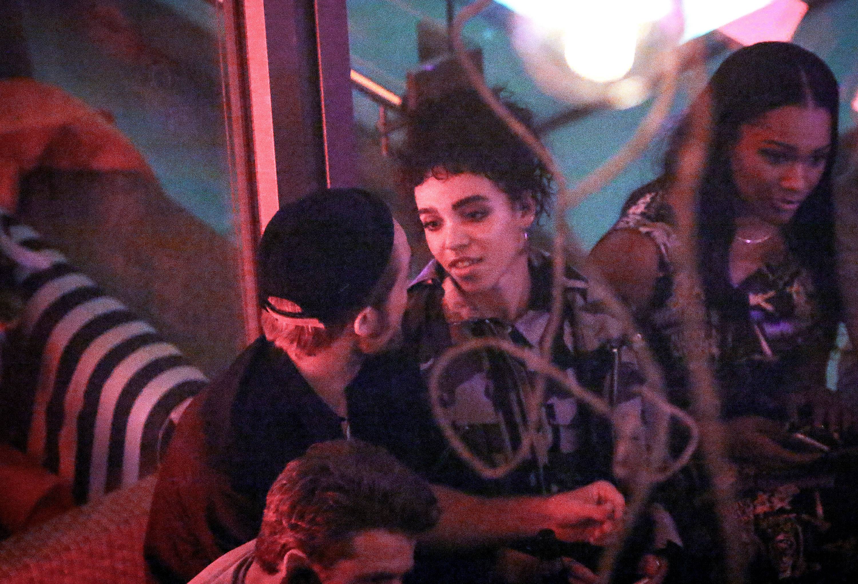 Low Key - In - Image 2 from Undercover Lovers: FKA Twigs and Robert ...