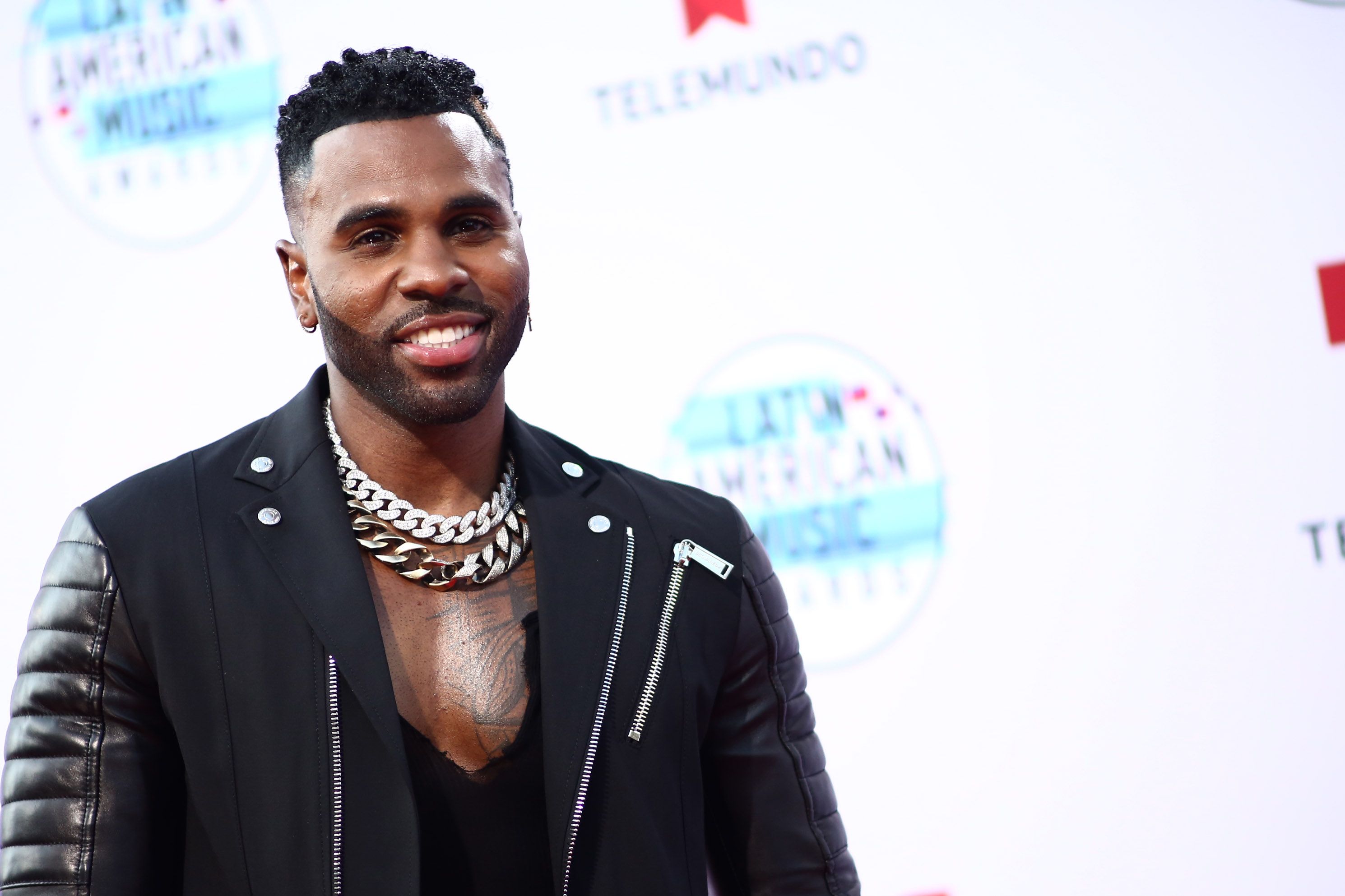 Jason Derulo Has Life-Size Cake Made Of Himself | News | BET