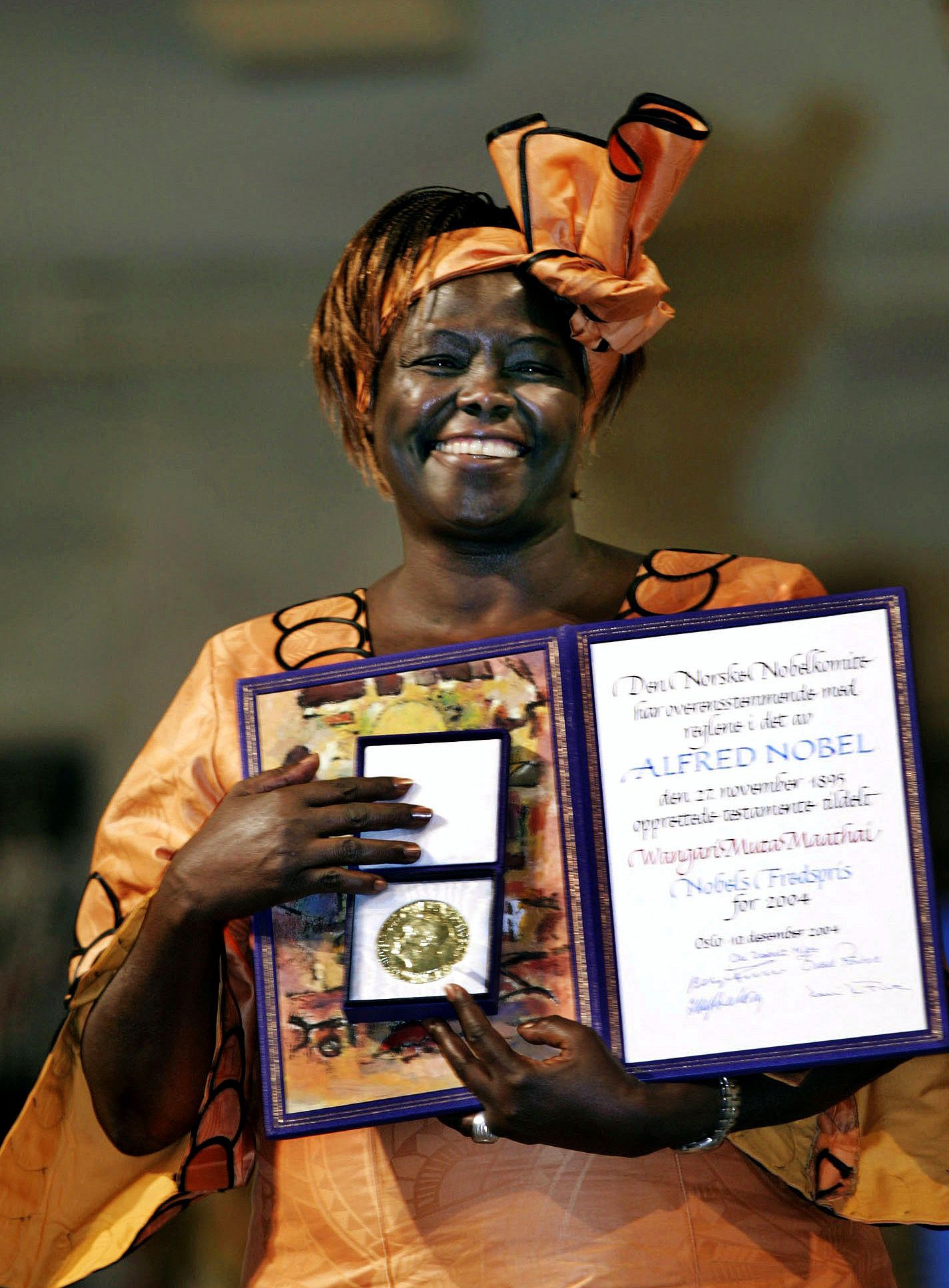 Wangari Maathai Dies at 71 | News | BET