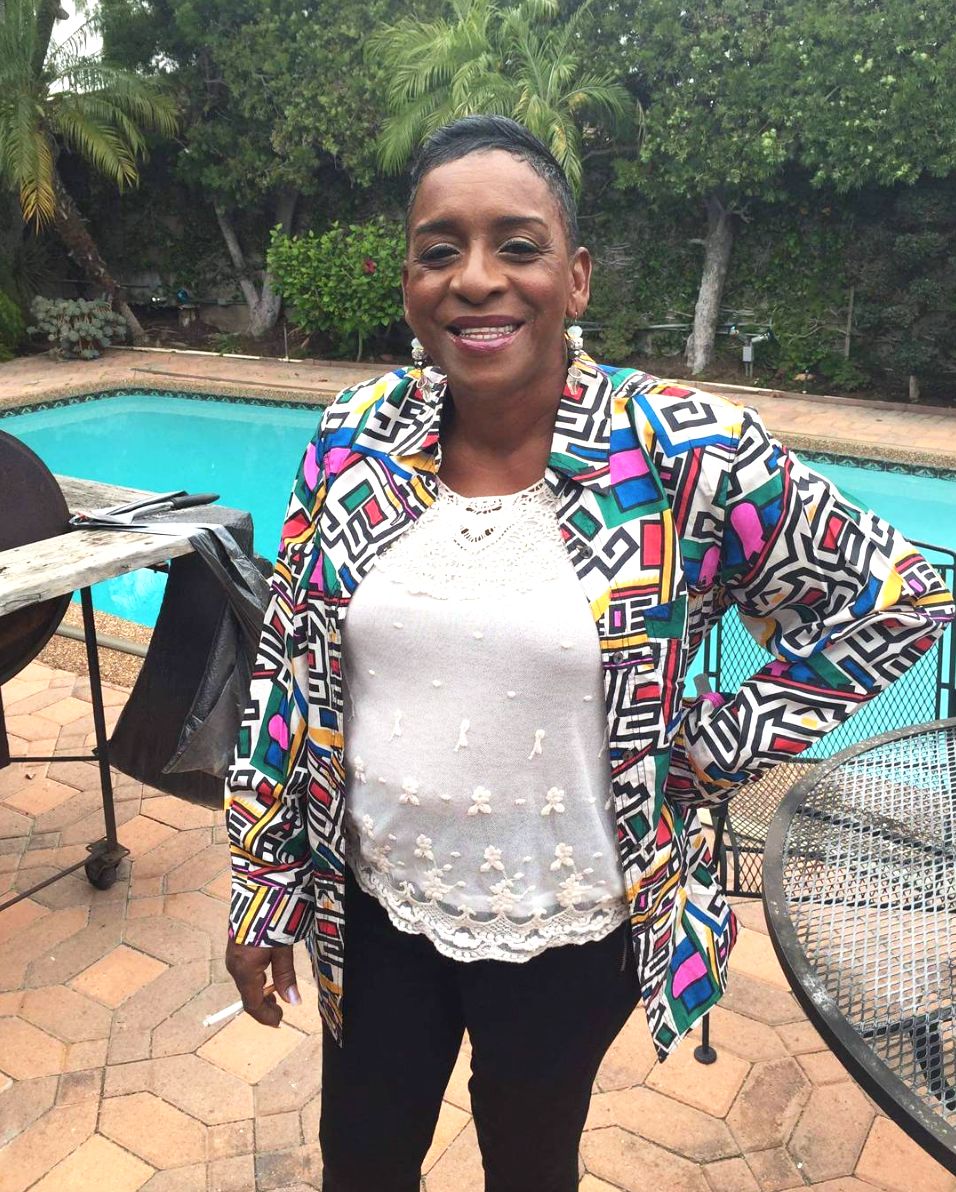 Viral Sensation Auntie Fee Dies at 59 | News | BET