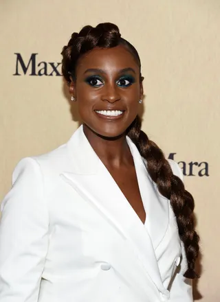 Issa Rae’s gorgeous rope - Image 6 from 2024 NAACP Image Awards: Issa ...