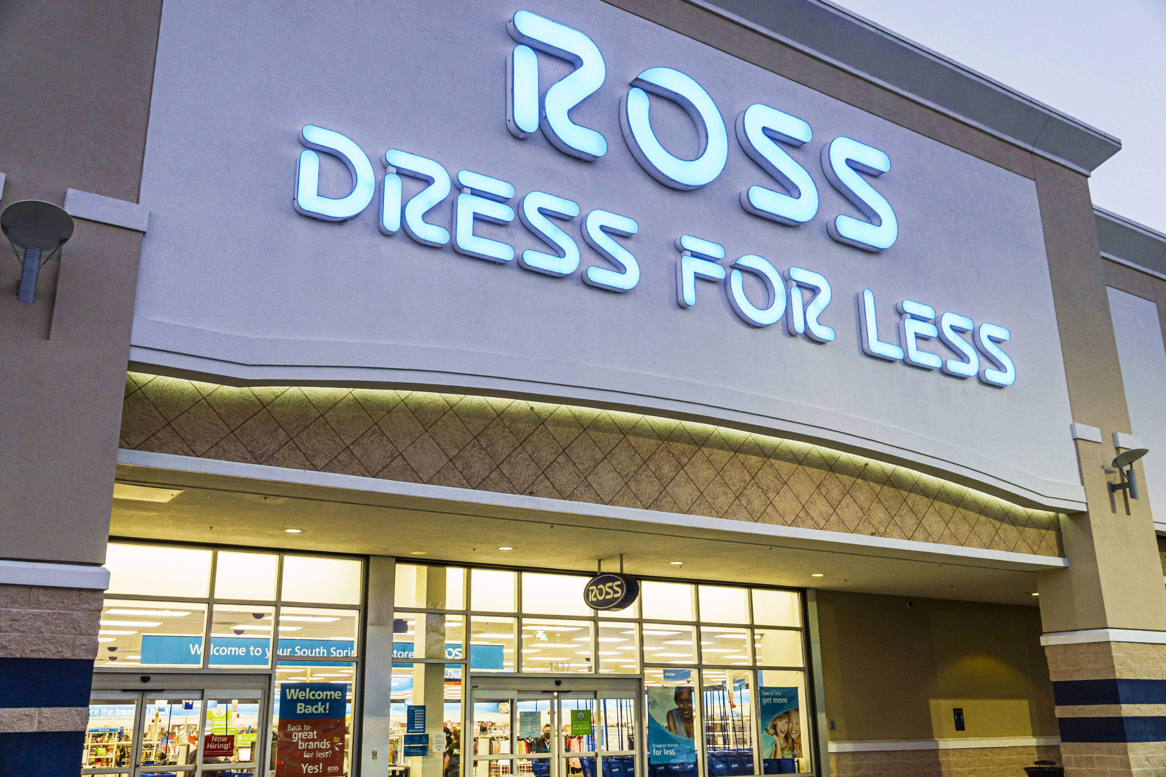 White Woman’s Racist Tirade Against Black Store Manager Goes Viral On ...