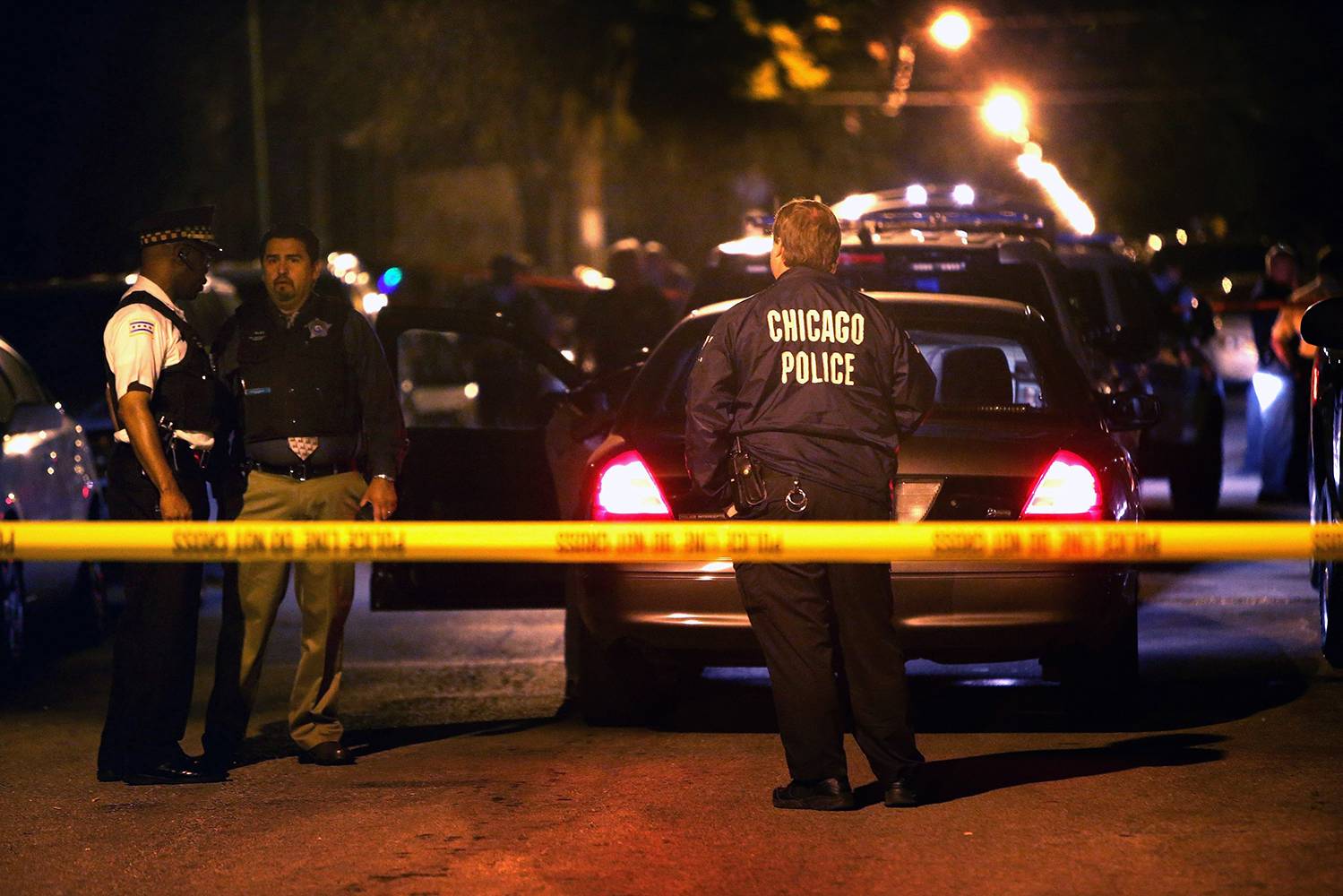 Holder Sending More ATF Agents to Help Chicago Fight Violent Crime ...