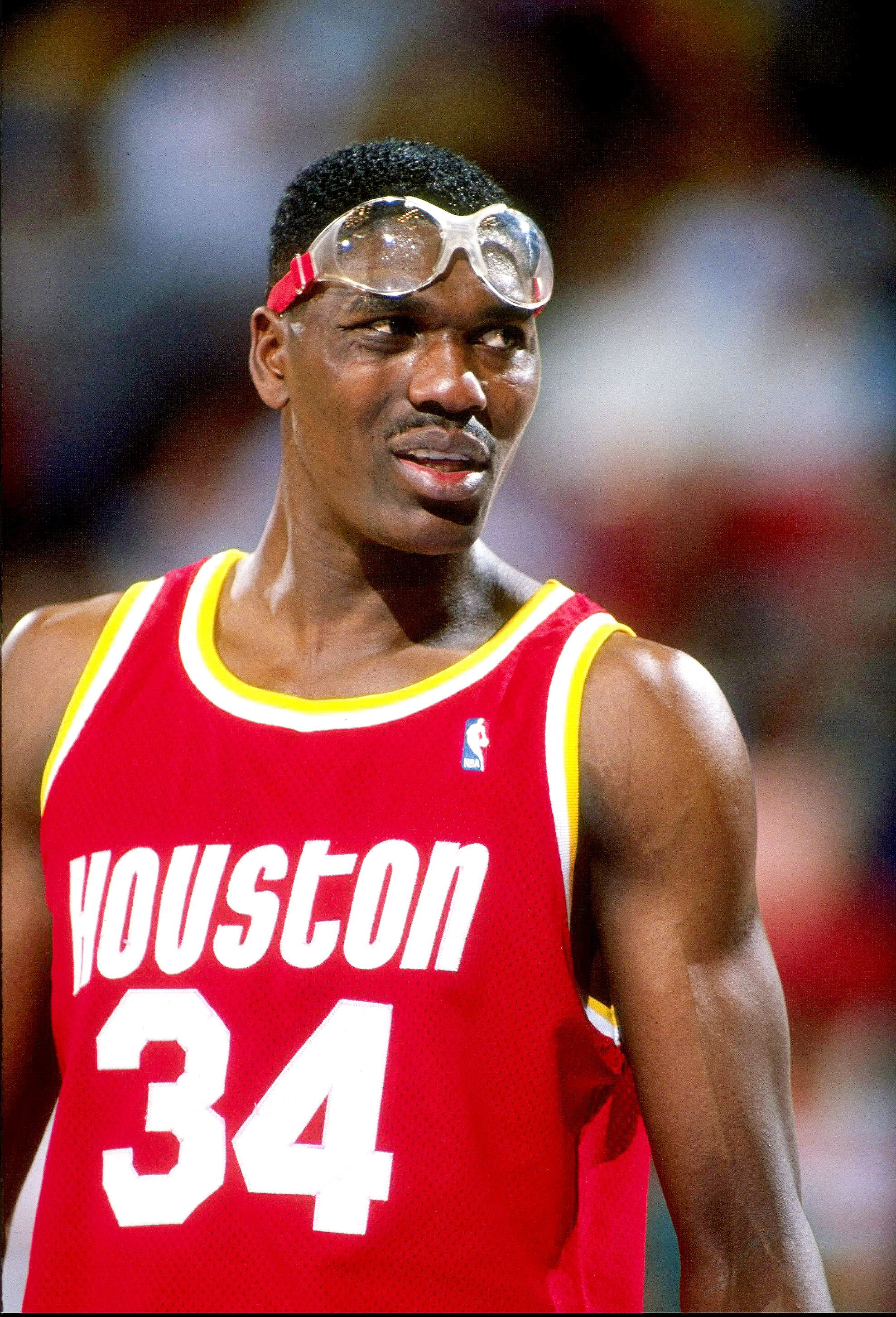 Hakeem Olajuwon's Quadruple-Double Where: - Image 25 from The Greatest ...