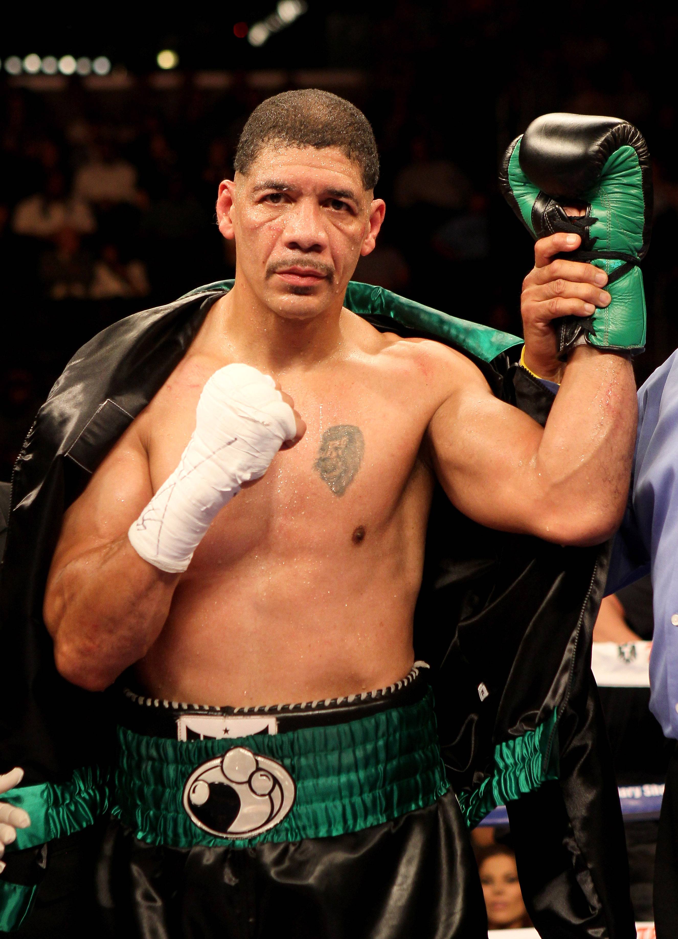 Ex-Con Dewey Bozella Wins Pro Boxing Debut at 52 | News | BET
