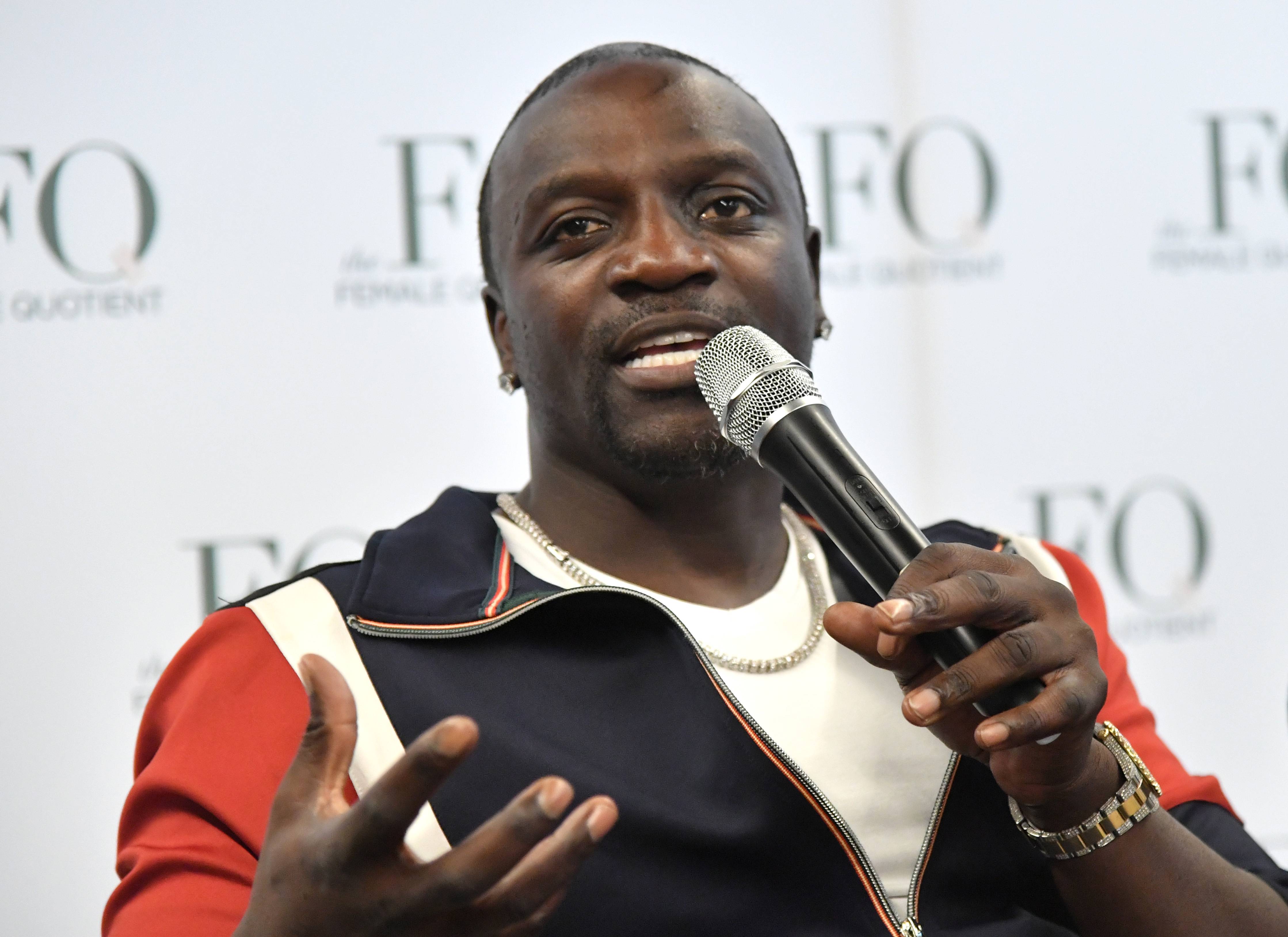 Akon Says It’s ‘Stupid’ For Black Artists To Refuse To Perform At The ...