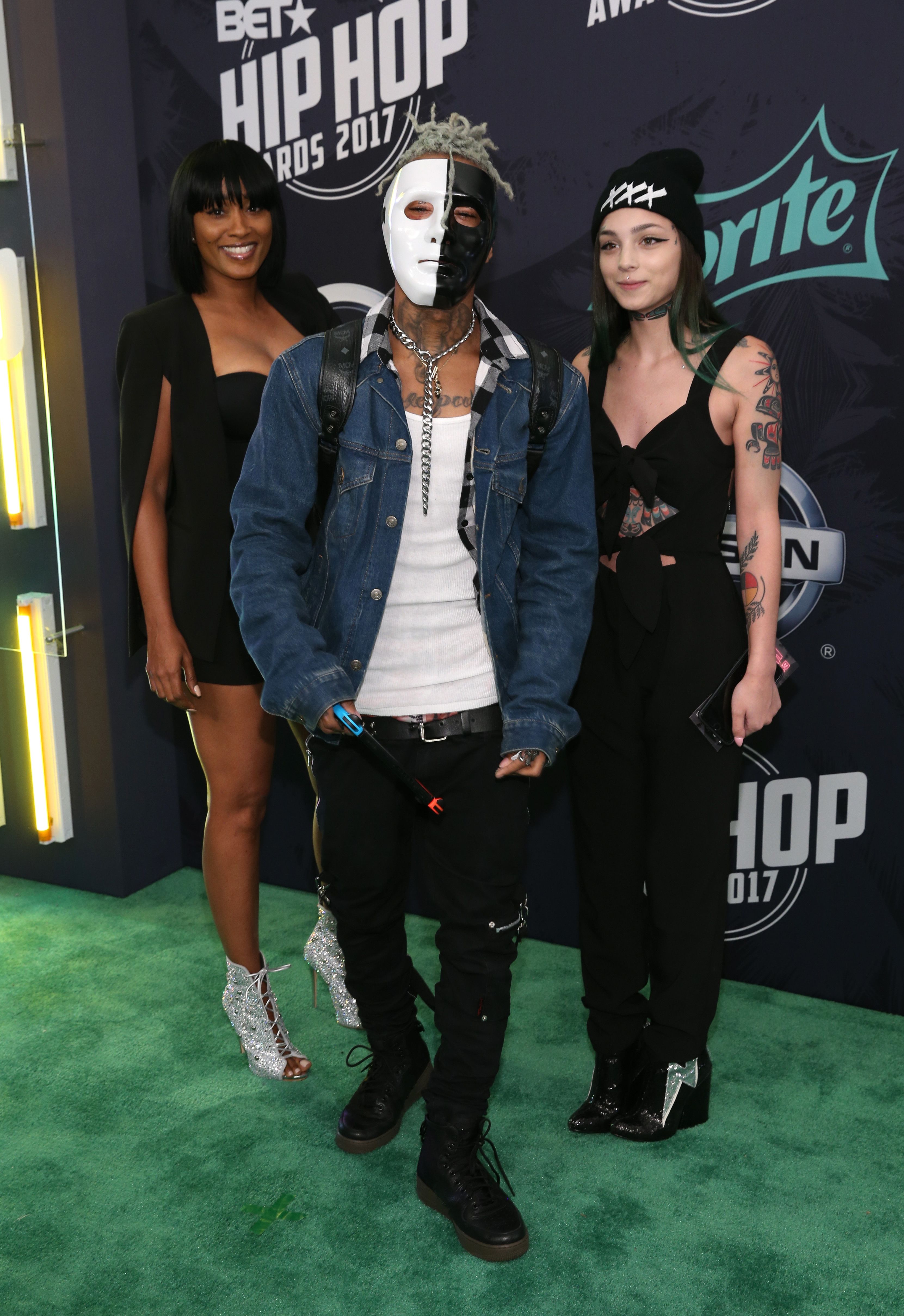 XXXTentacion Posthumous ‘Hearteater’ Cover Art Features The Ex ...