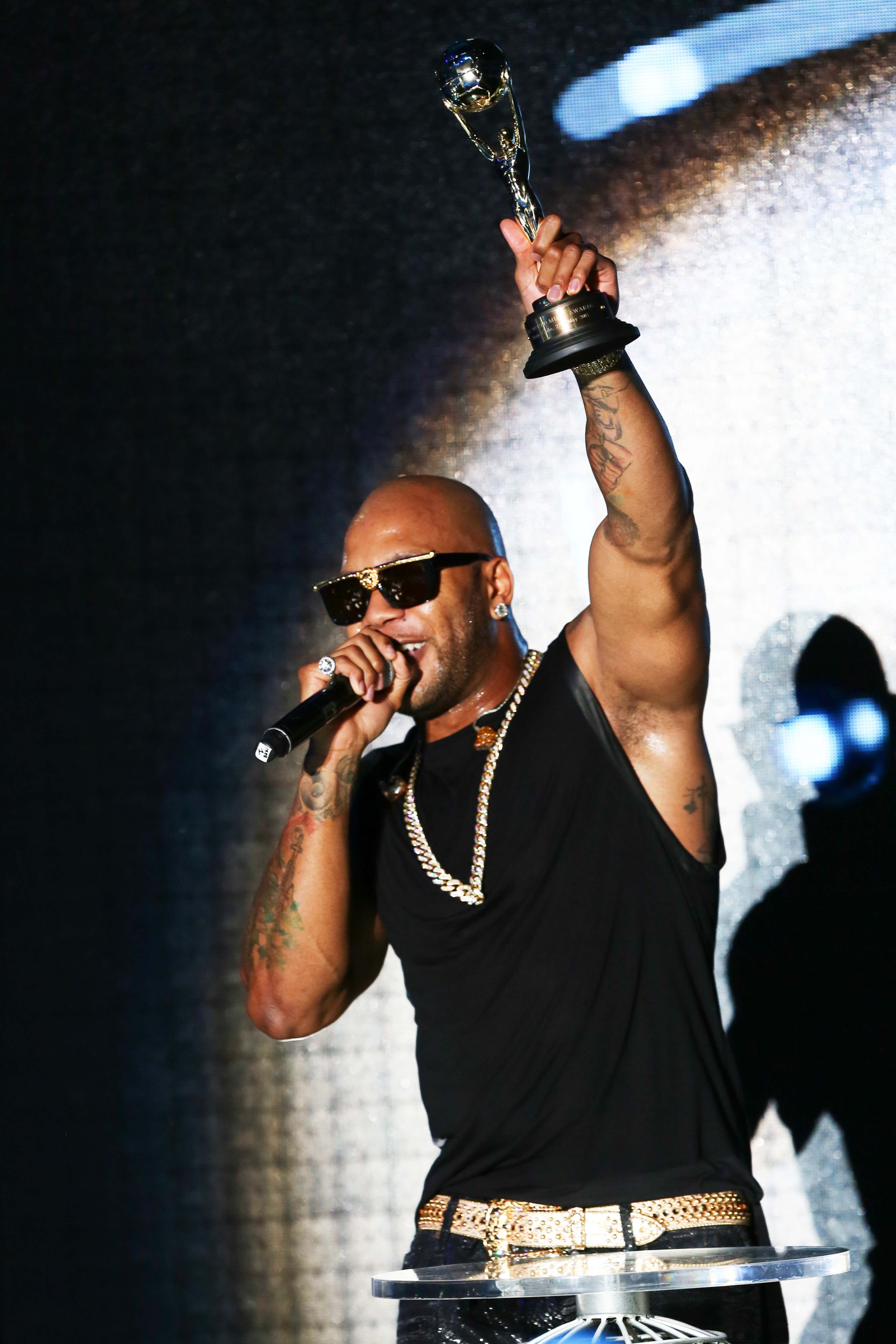 Flo Rida's Accolades! - - Image 15 from Hip Hop Awards '17 | Living In ...