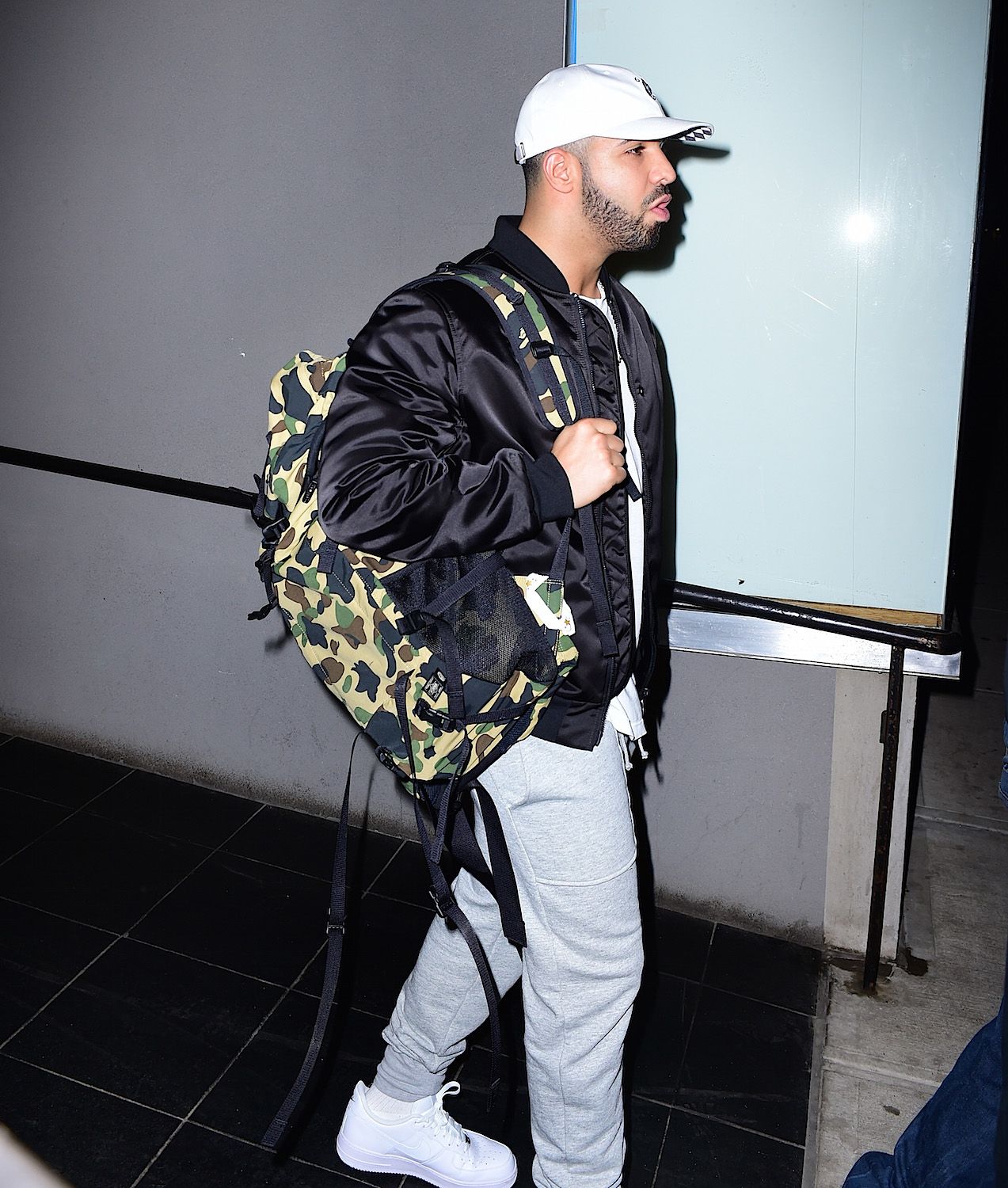 Backpack Rapper - Drake - Image 2 from Out and About: Rihanna Teams Up ...