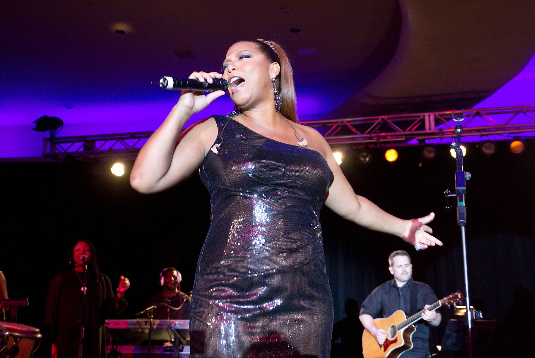 Queen Latifah, "Ladies First" - Image 23 from The Best Singing ...