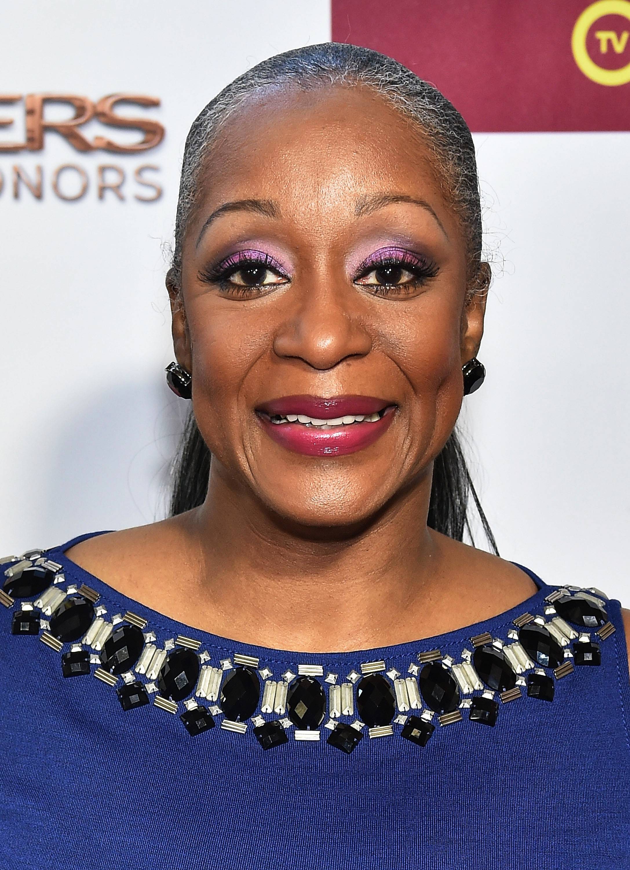 Regina Belle - Regina - Image 5 from Bobby Jones Gospel Welcomes Karen ...