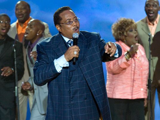 Bobby Jones Gospel - - Image 7 from Bobby Jones Gospel | Photos | BET