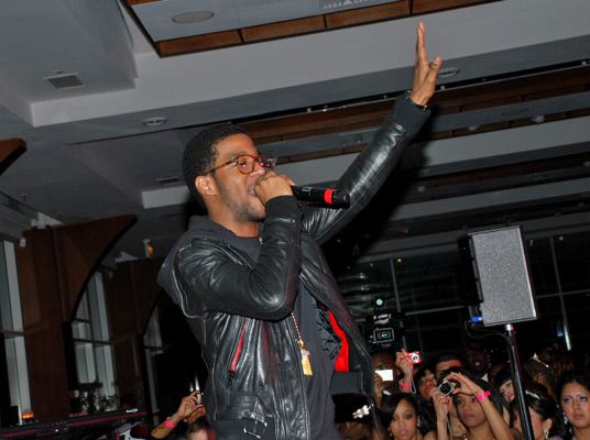 Hands High - Universal - Image 2 from On Location: Universal Motown ...