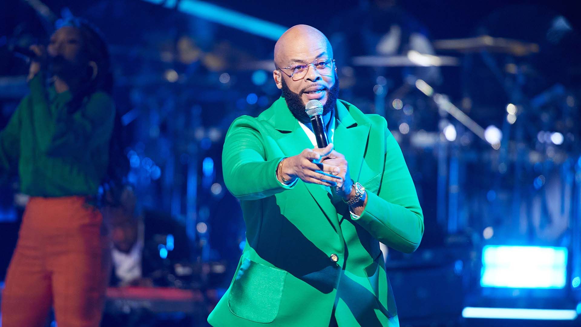 Singers James Fortune and - Image 6 from Best Moments from the Stellar ...