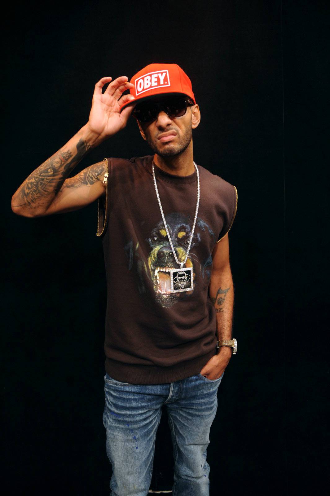 Swizzmas - On this - Image 9 from 10 Rapper Holidays We'd Like to See | BET