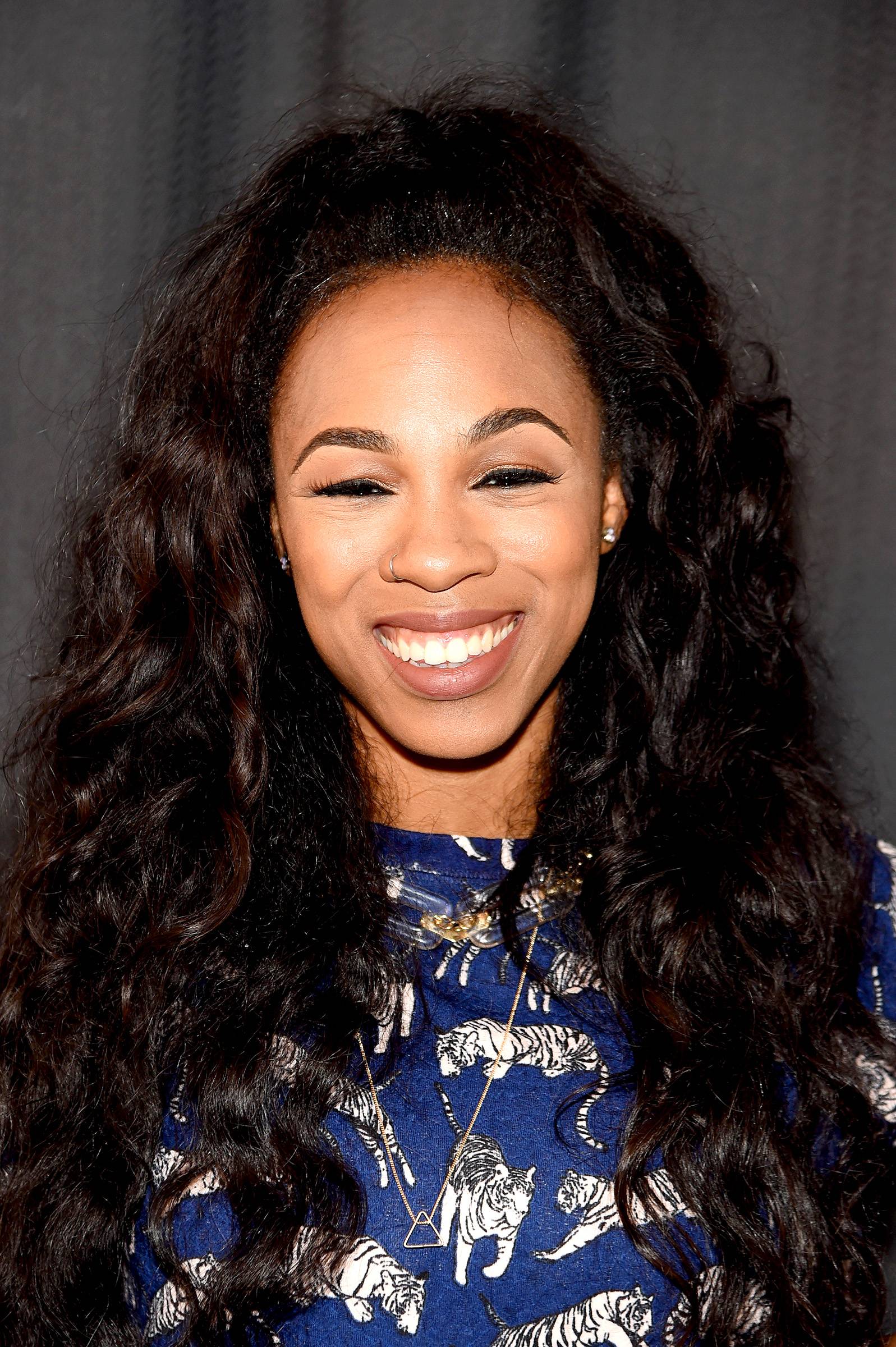 Listen to Tracy G - Image 1 from 5 Ways to Stay Motivated After ...