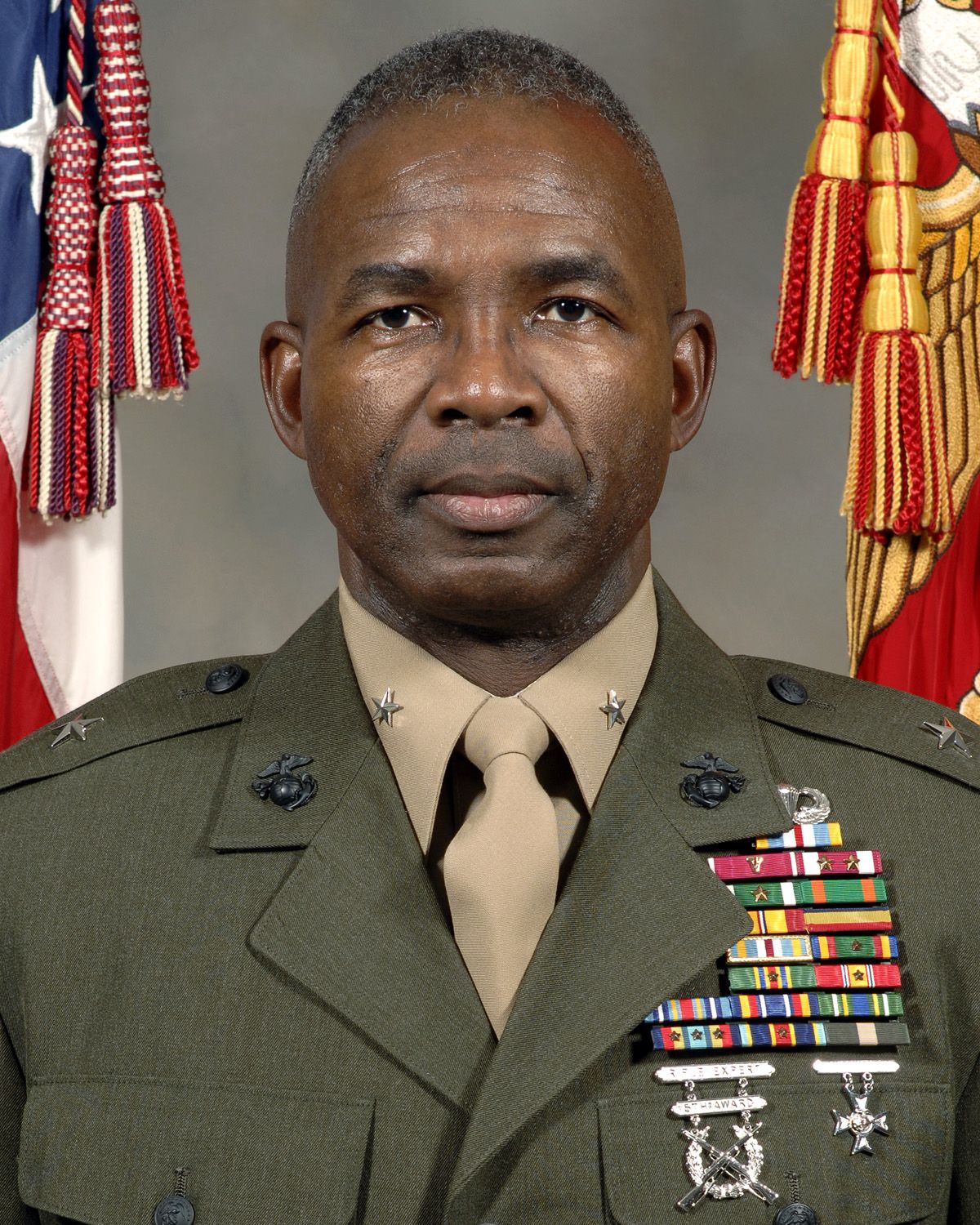 First Black Commander of Historic Marine Division Takes Charge | News | BET