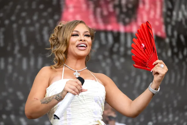 Keep that hair tight - Image 3 from Hip Hop Awards 2023: Latto's ...